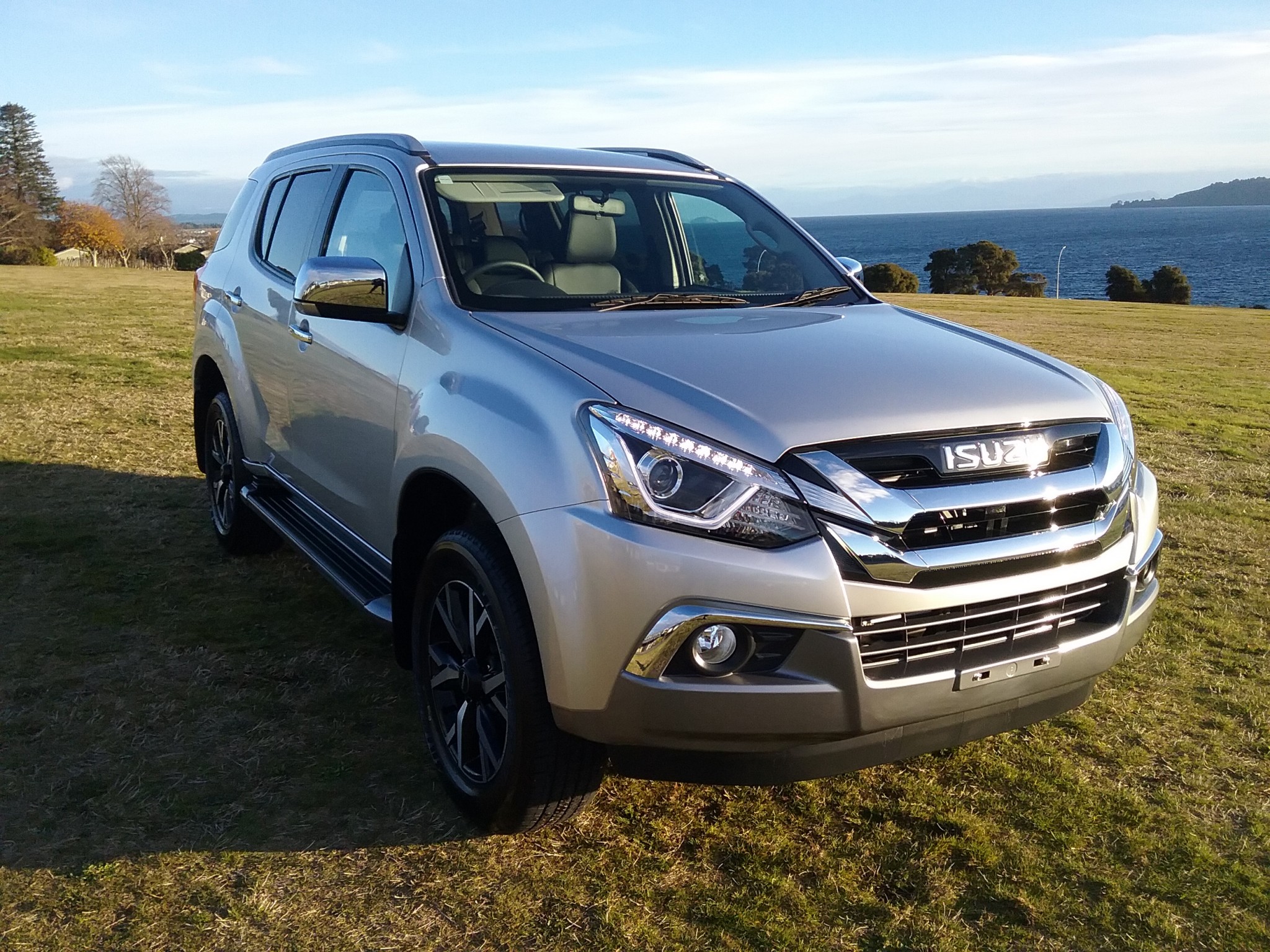 Isuzu MU-X 2021 | 4WD AUTO 3.0D/4WD
