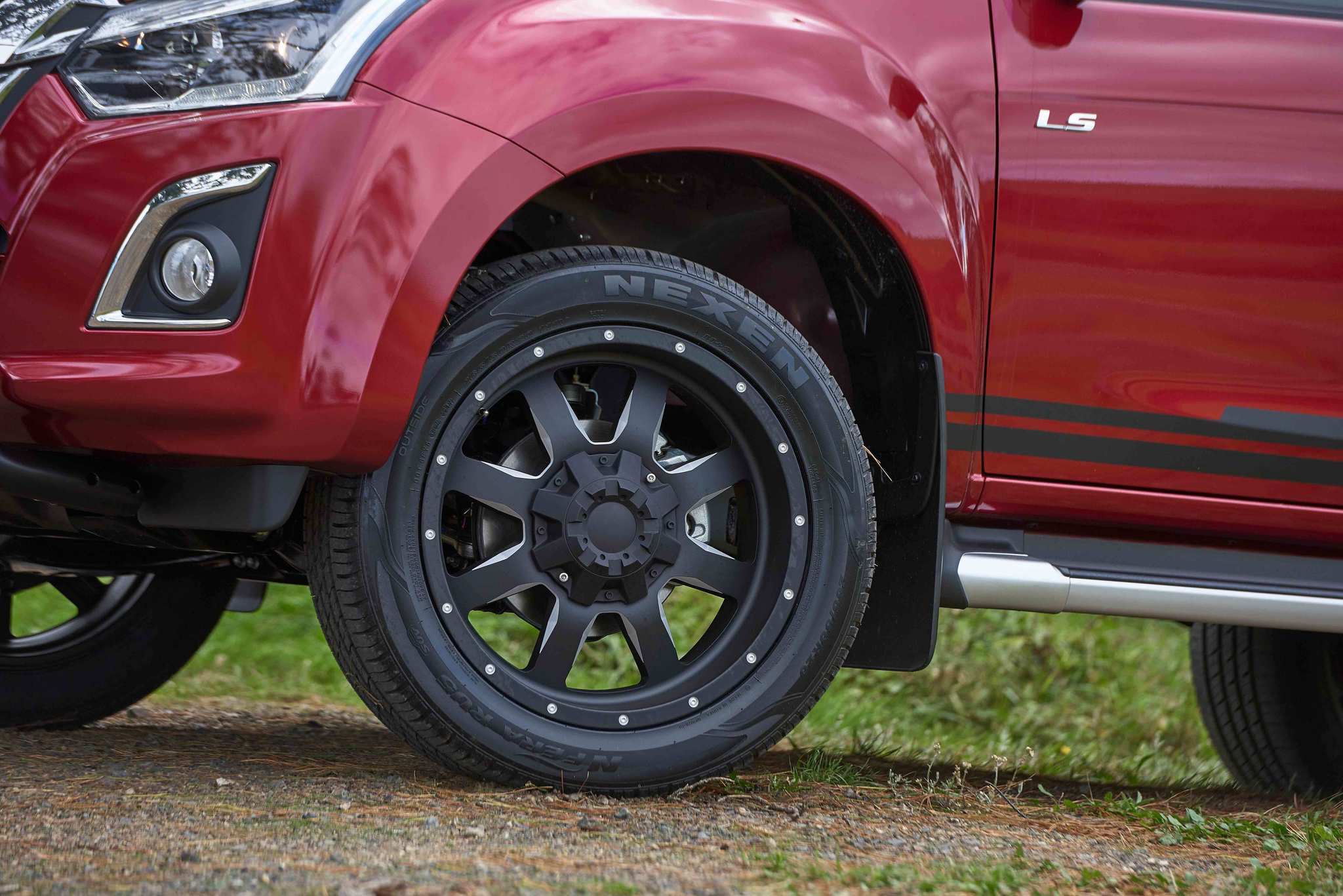 Isuzu Tyres that are designed for your car.