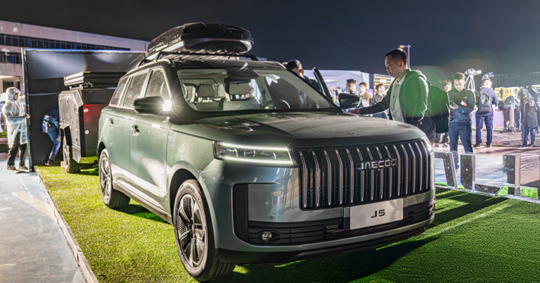 Jaecoo J5 Unveiled at the 2024 Omoda Jaecoo International User Summit ...