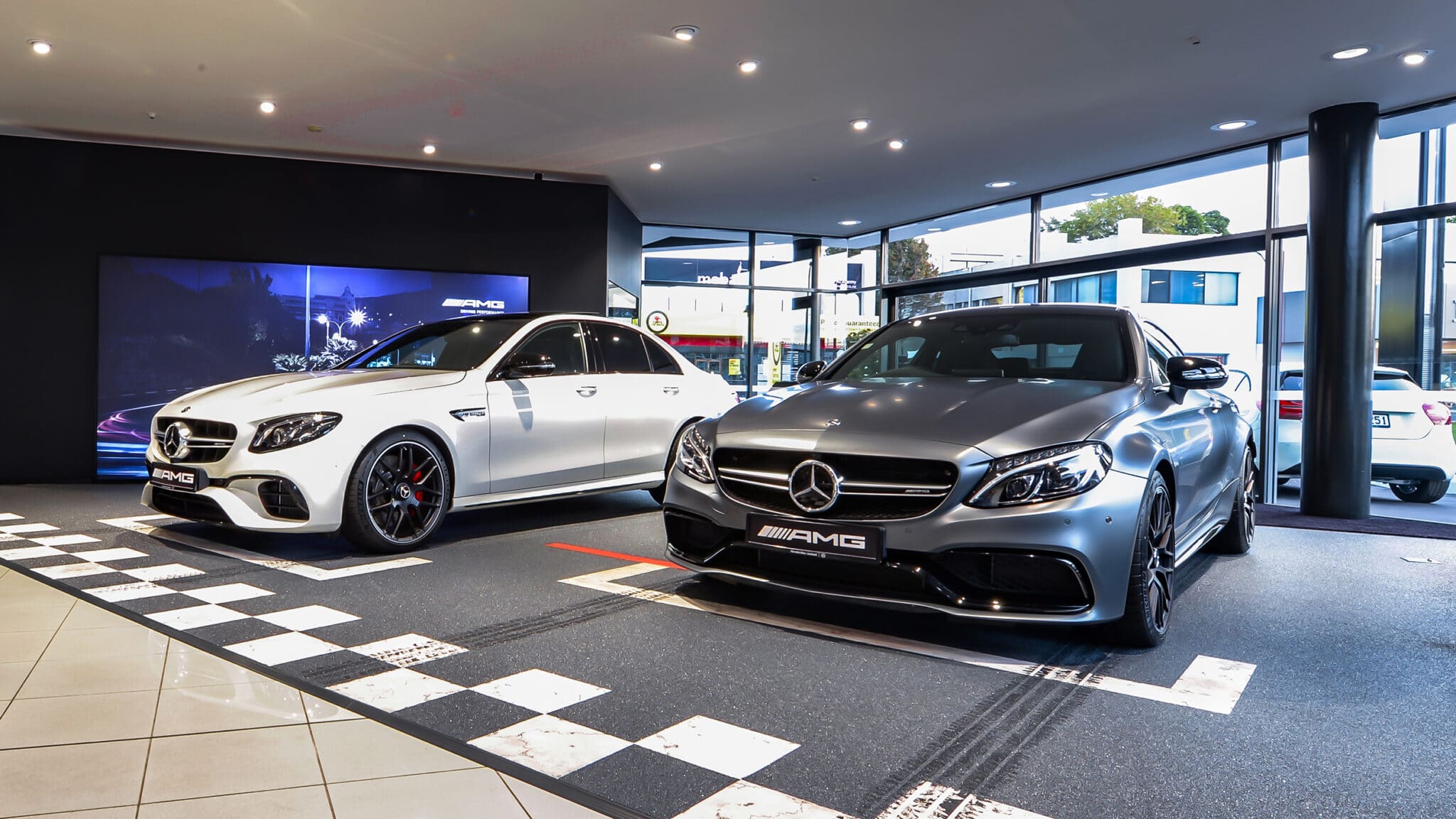 Mercedes-Benz Auckland | Mercedes-Benz Official Retailer