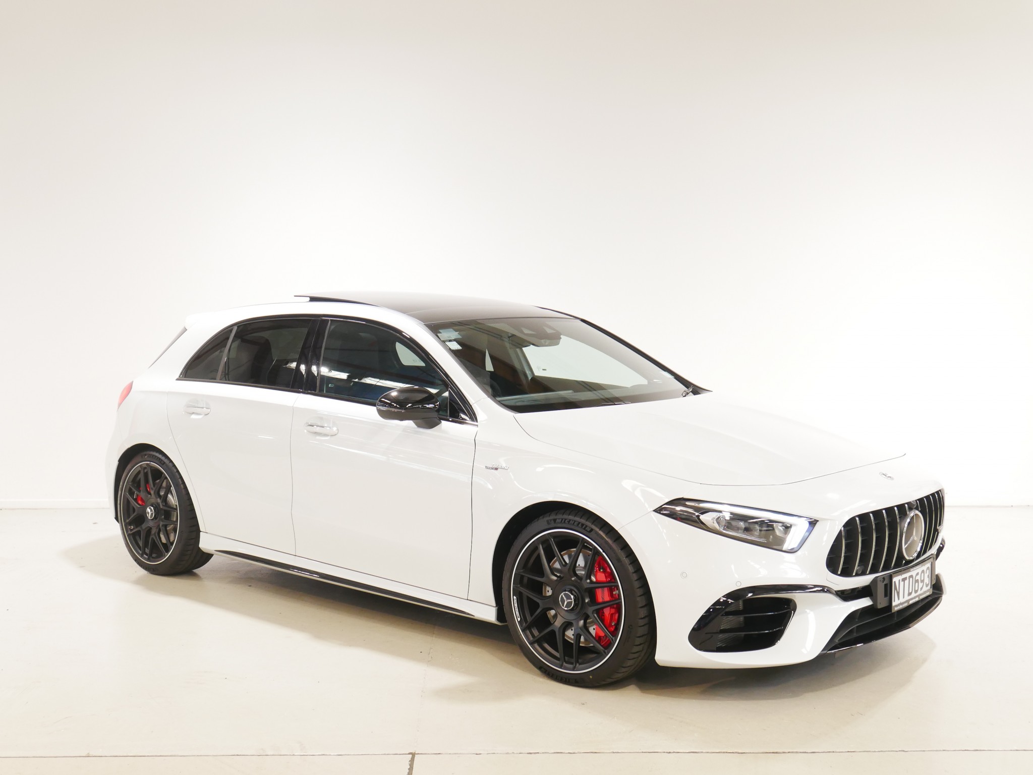 Mercedes-Benz A 45 2021 | A45 S AMG 4M+ 2.0P