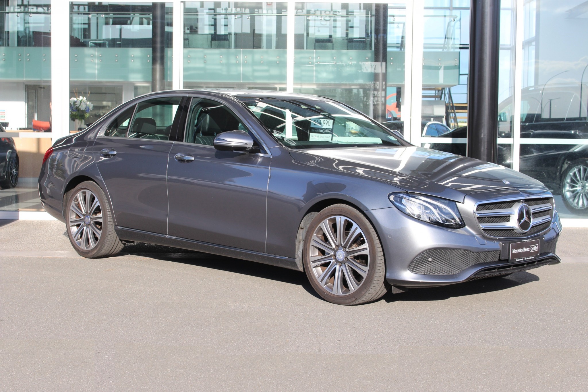 Mercedes-Benz E 200 2016 | 2.0L Turbocharged, 9G-TRONIC transmission.