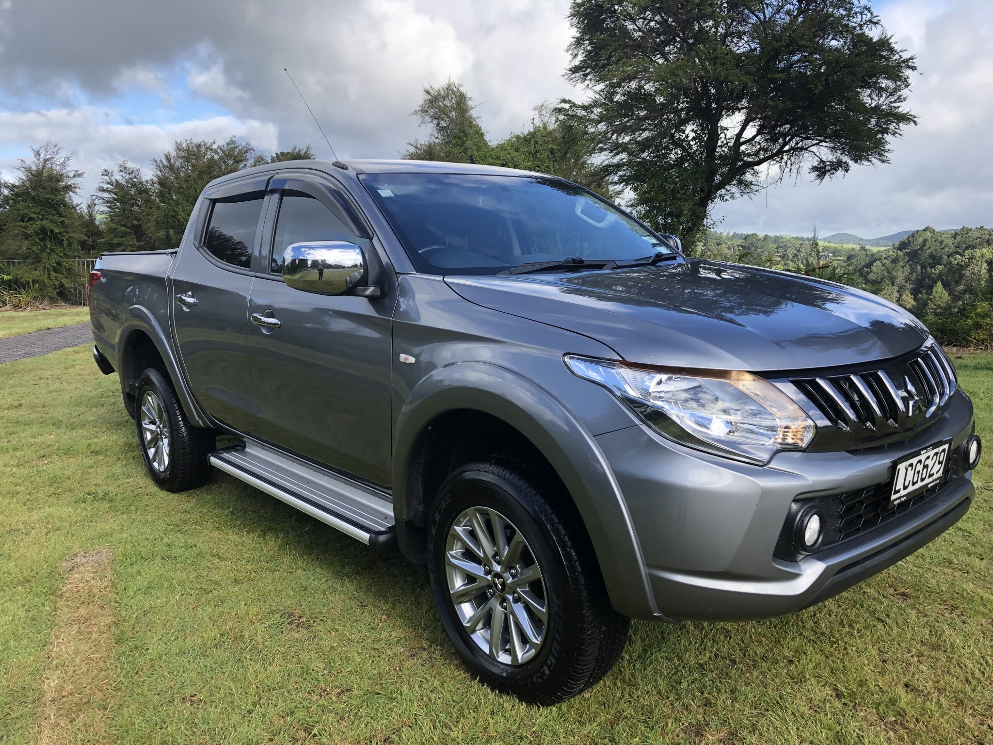 Mitsubishi Triton 2017 | DC GLXR 6M 2.4D/4WD