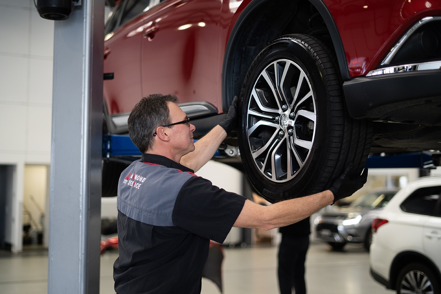 Mitsubishi Wheel Alignment
