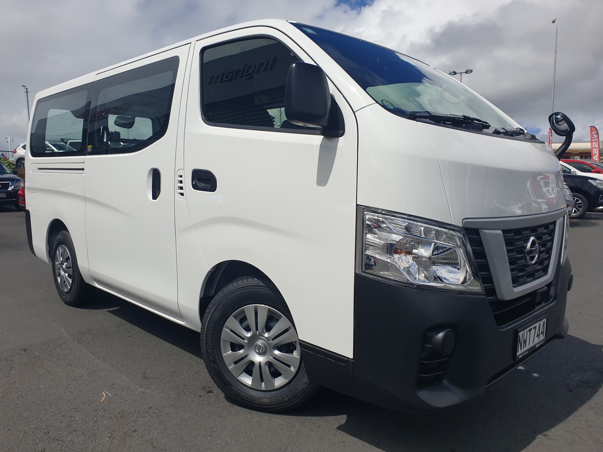 Nissan NV350 2021 | CARAVAN