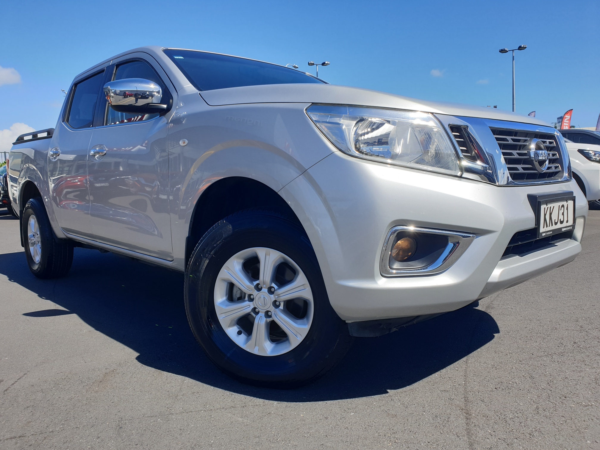 Nissan Navara 2017 | RX 2.3D/6MT/UT/4DR/5