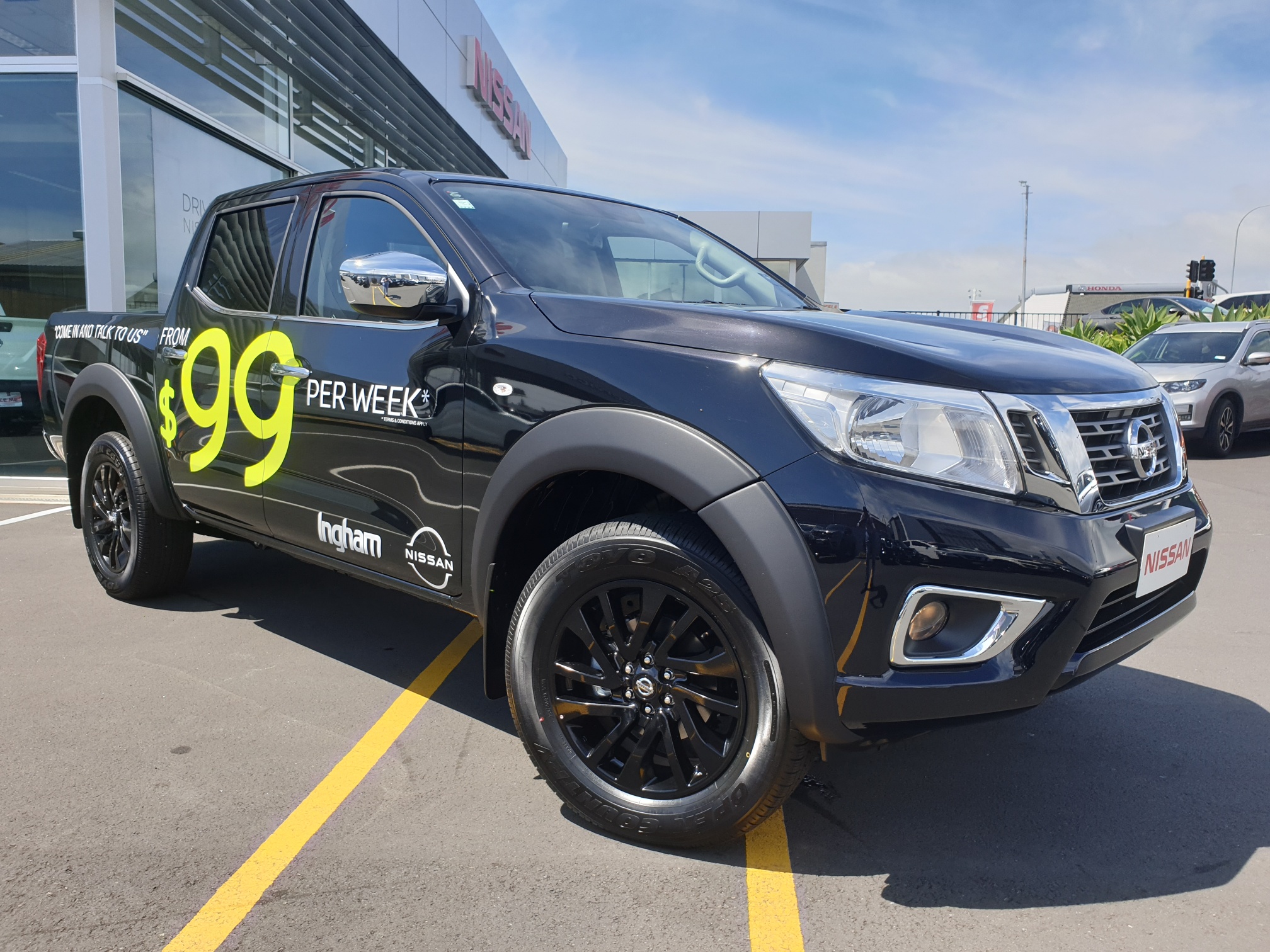 Nissan Navara 2021 | RX 2.3D/7AT/UT/4DR/5