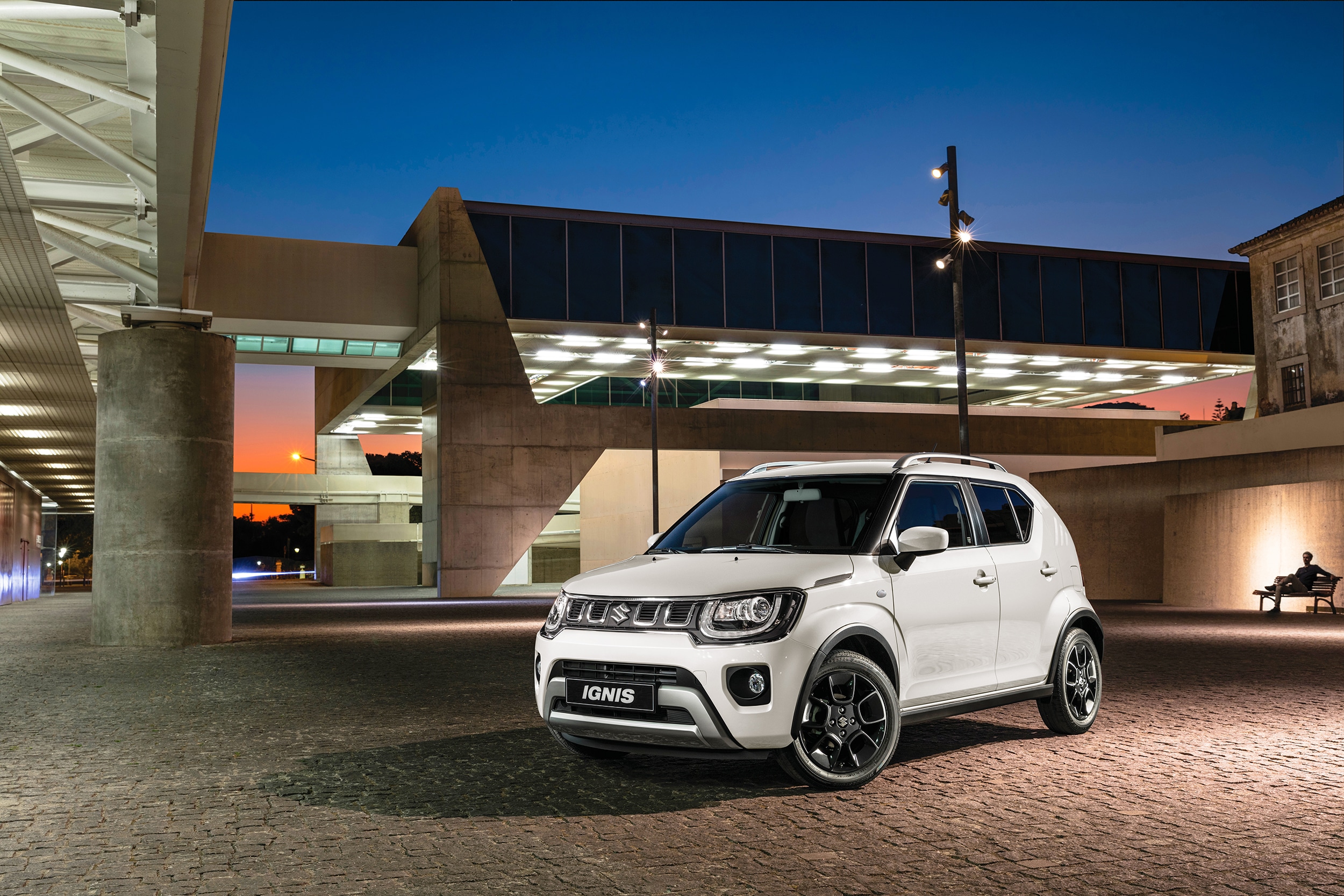 Ingham-Suzuki-Ignis-White-2020