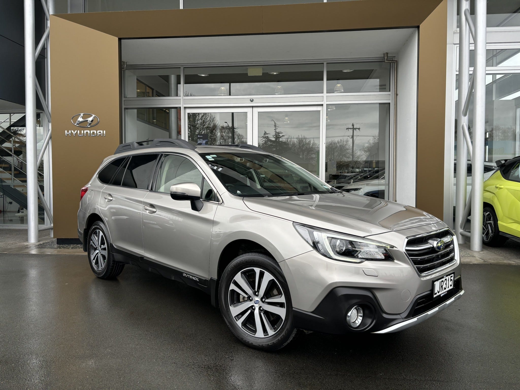 Subaru Outback 2018 | PREMIUM 2.5P/4WD