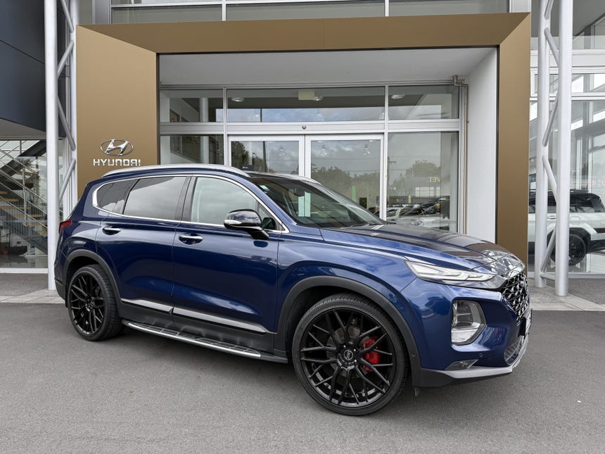 Hyundai Santa Fe 2018 | TM LIMITED 2.2D/4WD