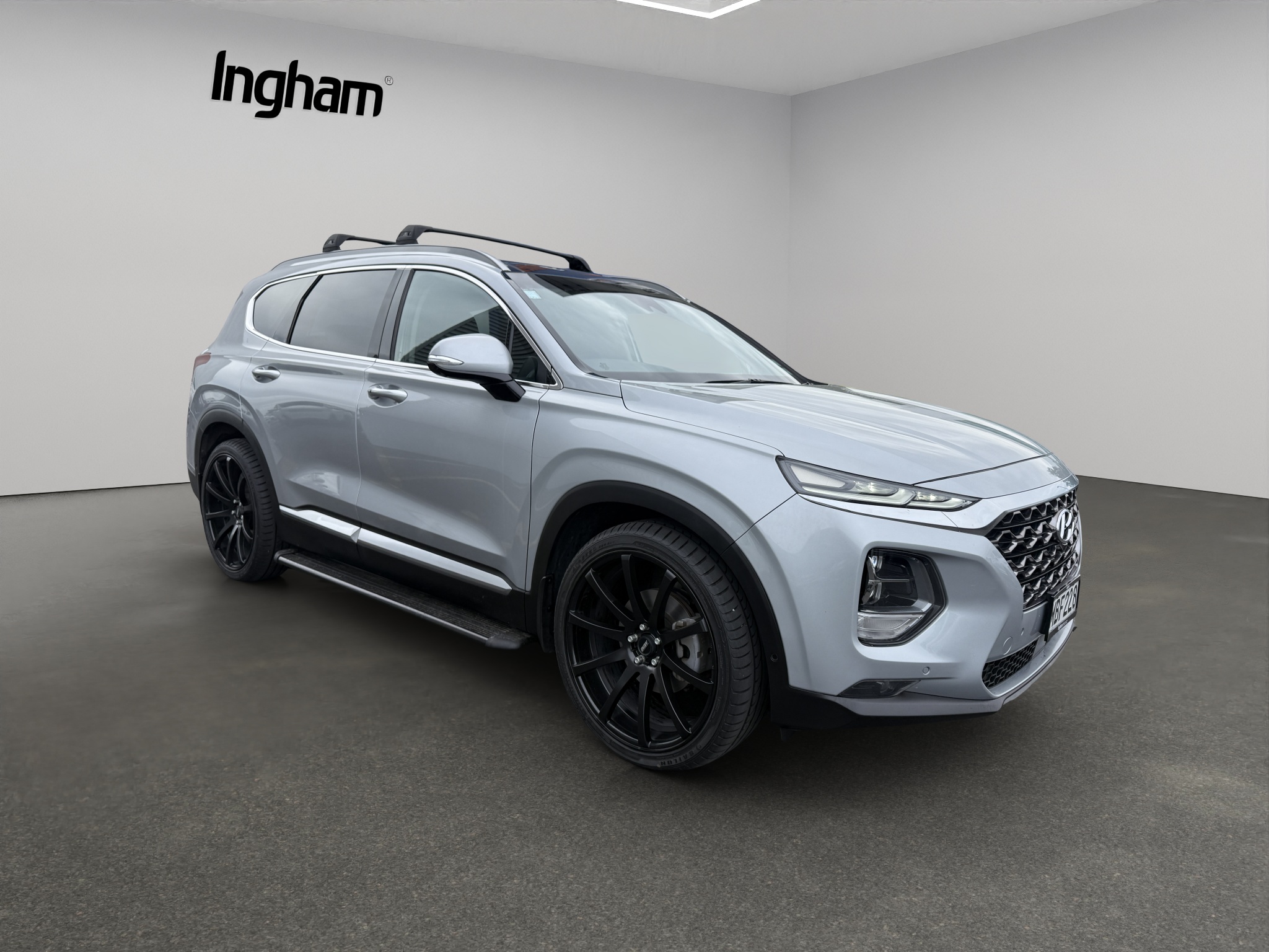 Hyundai Santa Fe 2019 | TM LIMITED 2.2D/4WD
