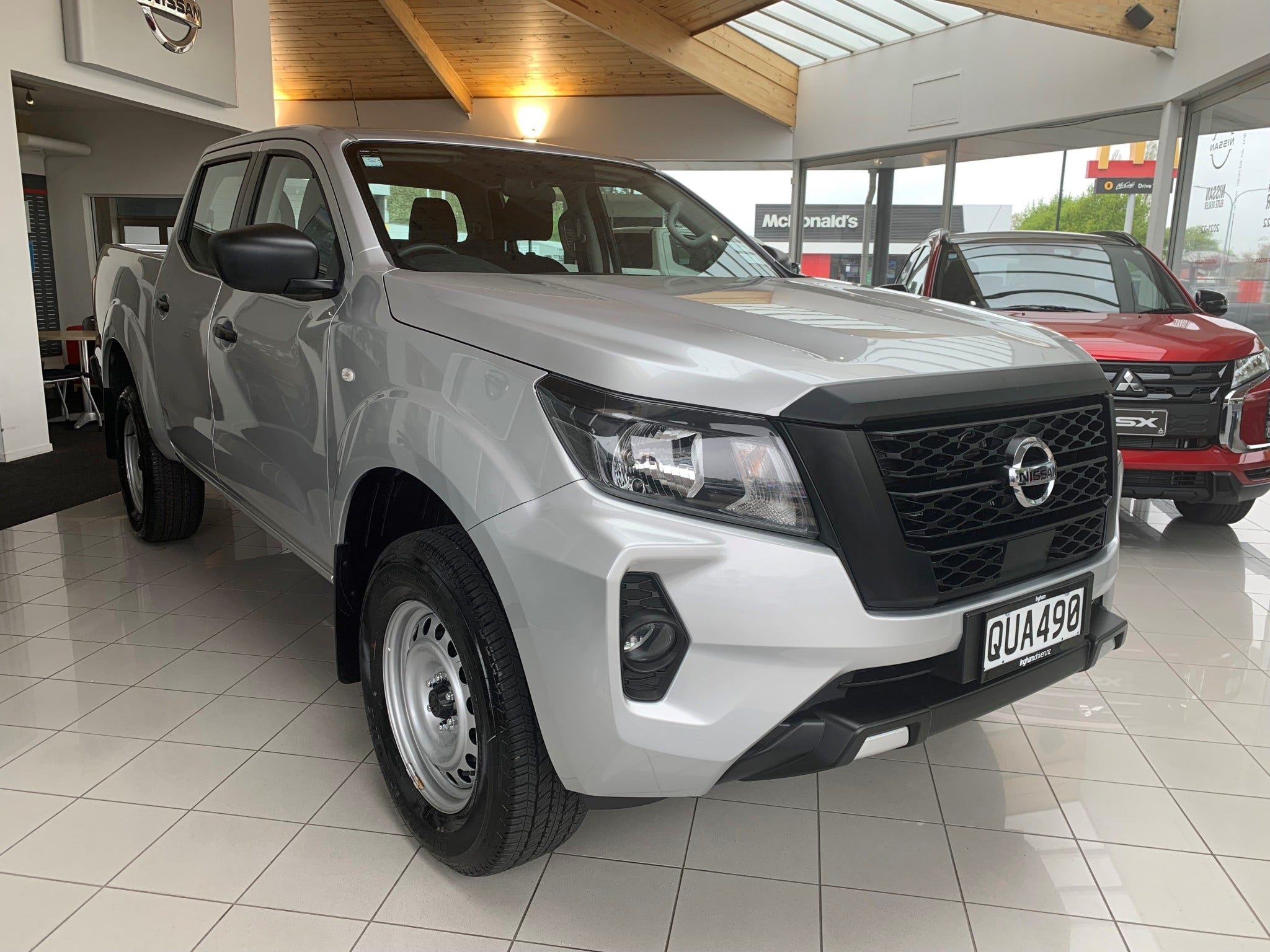 Nissan Navara 2024 | SL 2.3D/4WD/7AT