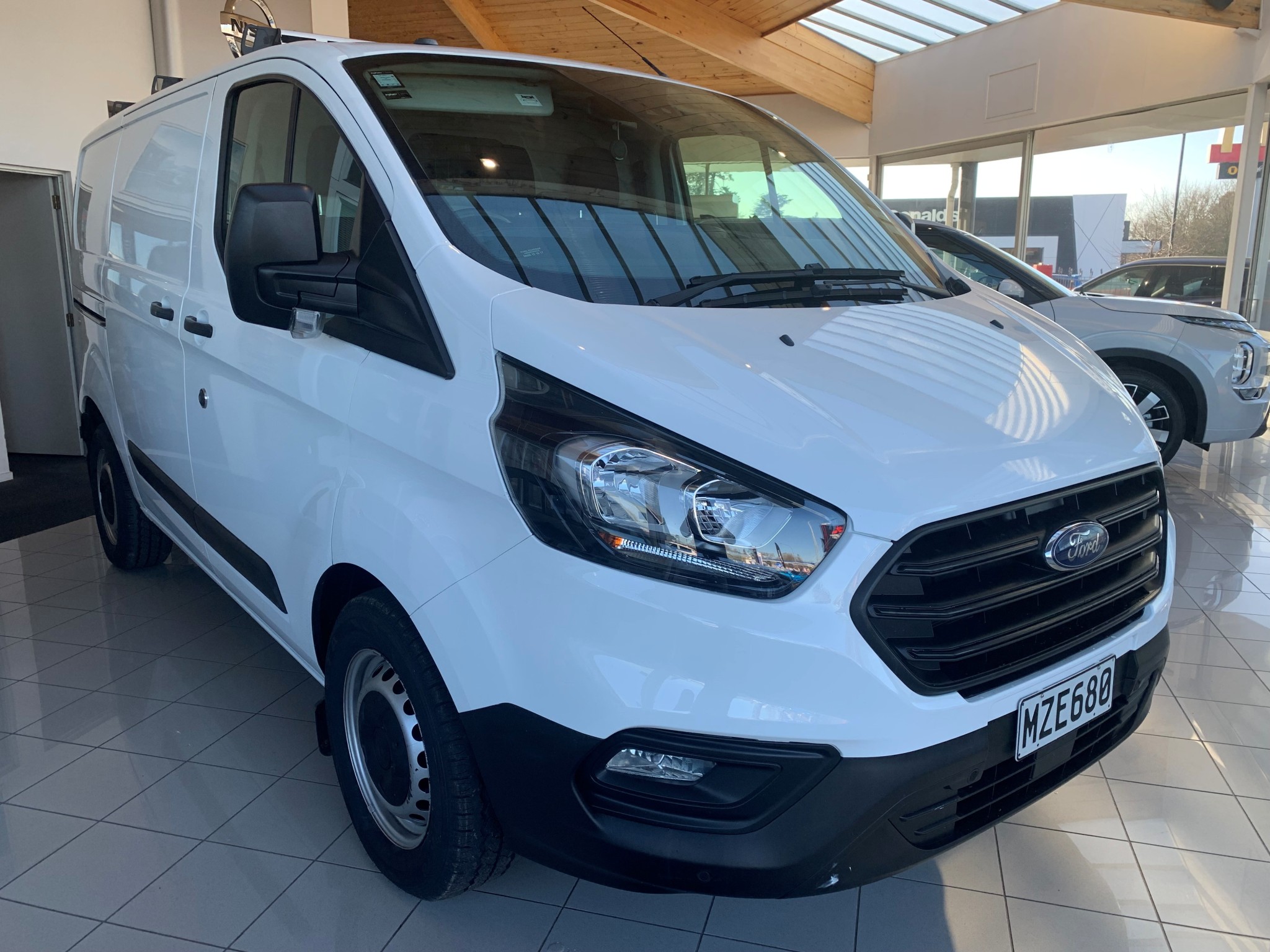 Ford Transit 2020 | CUSTOM SWB LOW ROOF