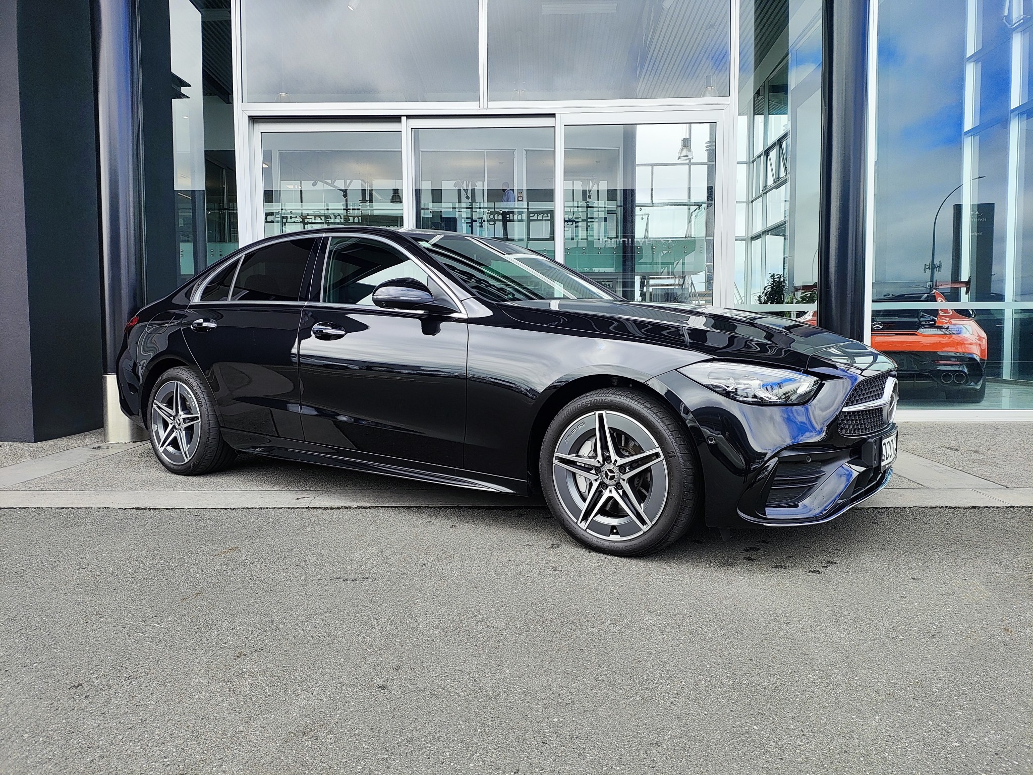 Mercedes-Benz C 350 e 2023 | PHEV AMG Line Vision Pack C350e