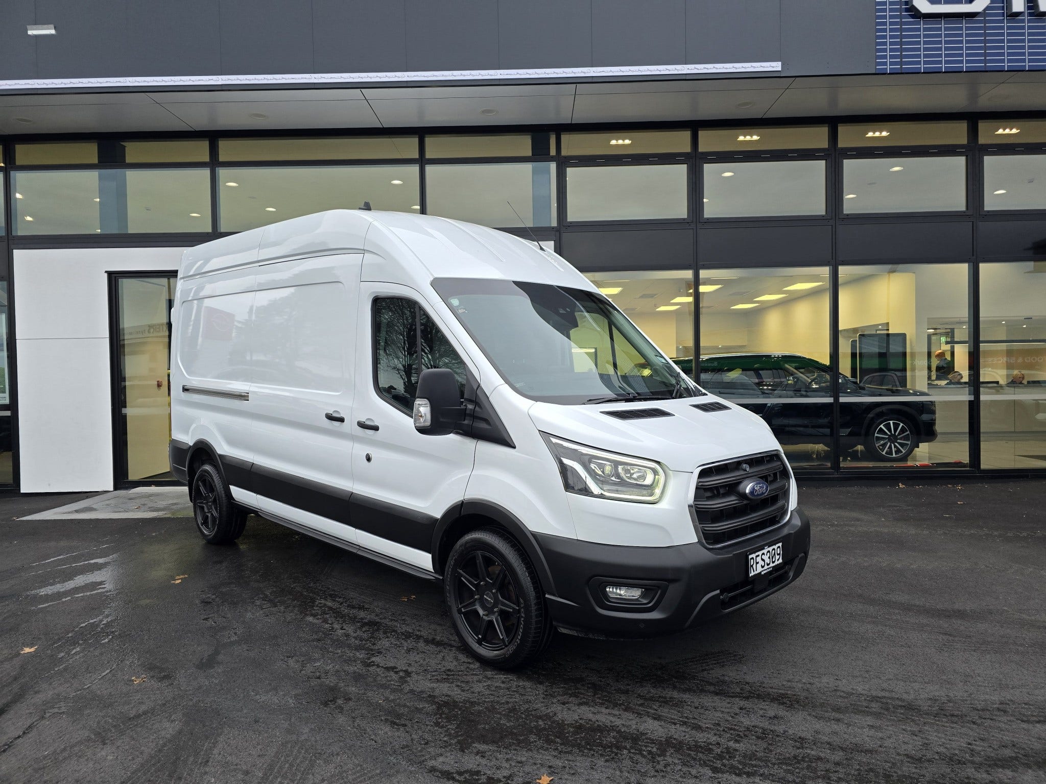 Ford Transit 2022 | 350L LWB VAN 2.0D
