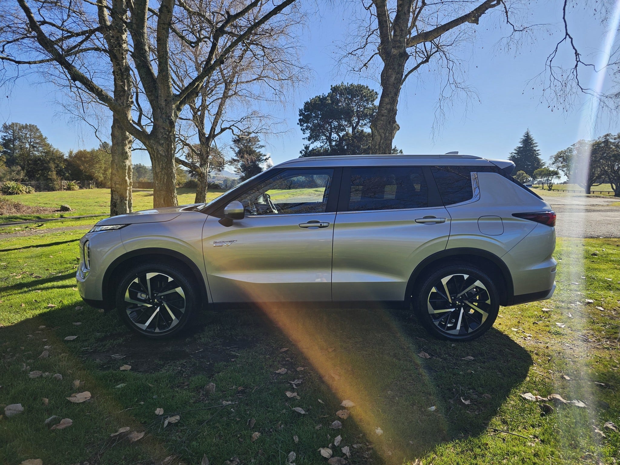 Mitsubishi Outlander 2025 | XLS PHEV/4WD/AT