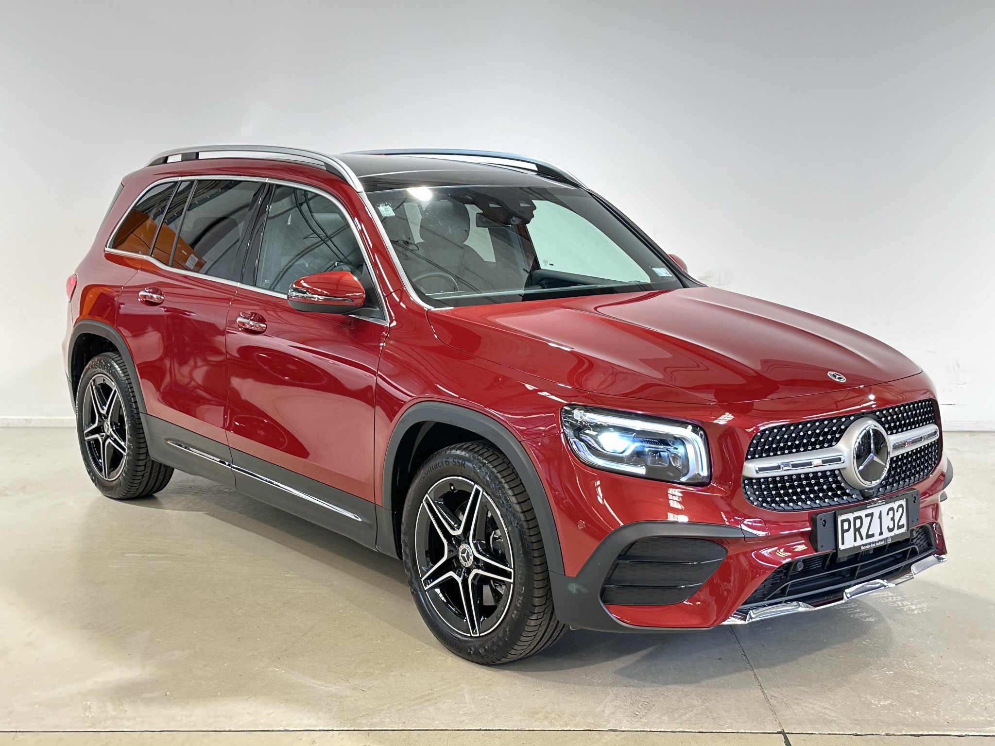 Mercedes-Benz GLB 250 2023 | GLB250 4M 2.0P/4WD/8AT