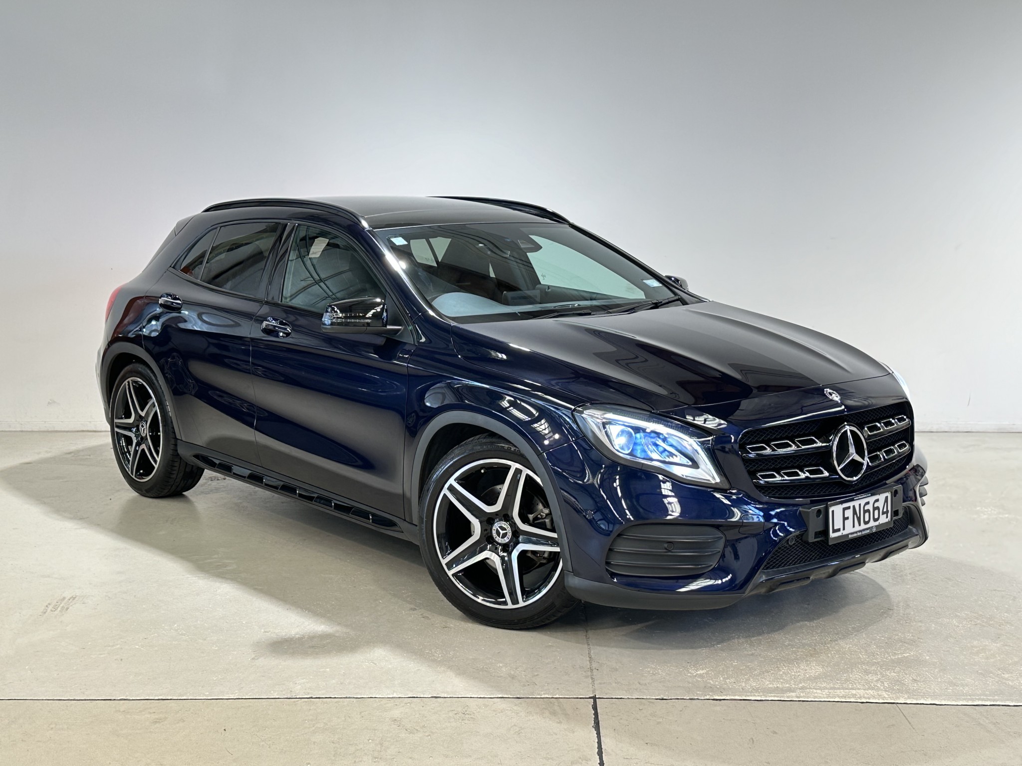 Mercedes-Benz GLA 250 2018 | GLA250 4MATIC 2.0P/4WD