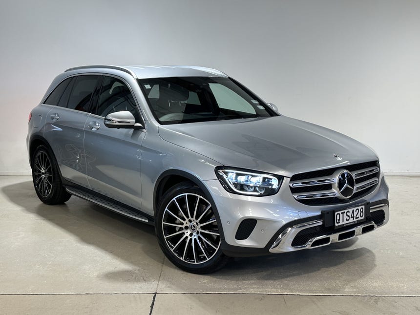 Mercedes-Benz GLC 300 e 2022 | GLC300 E PHEV/4WD/9AT