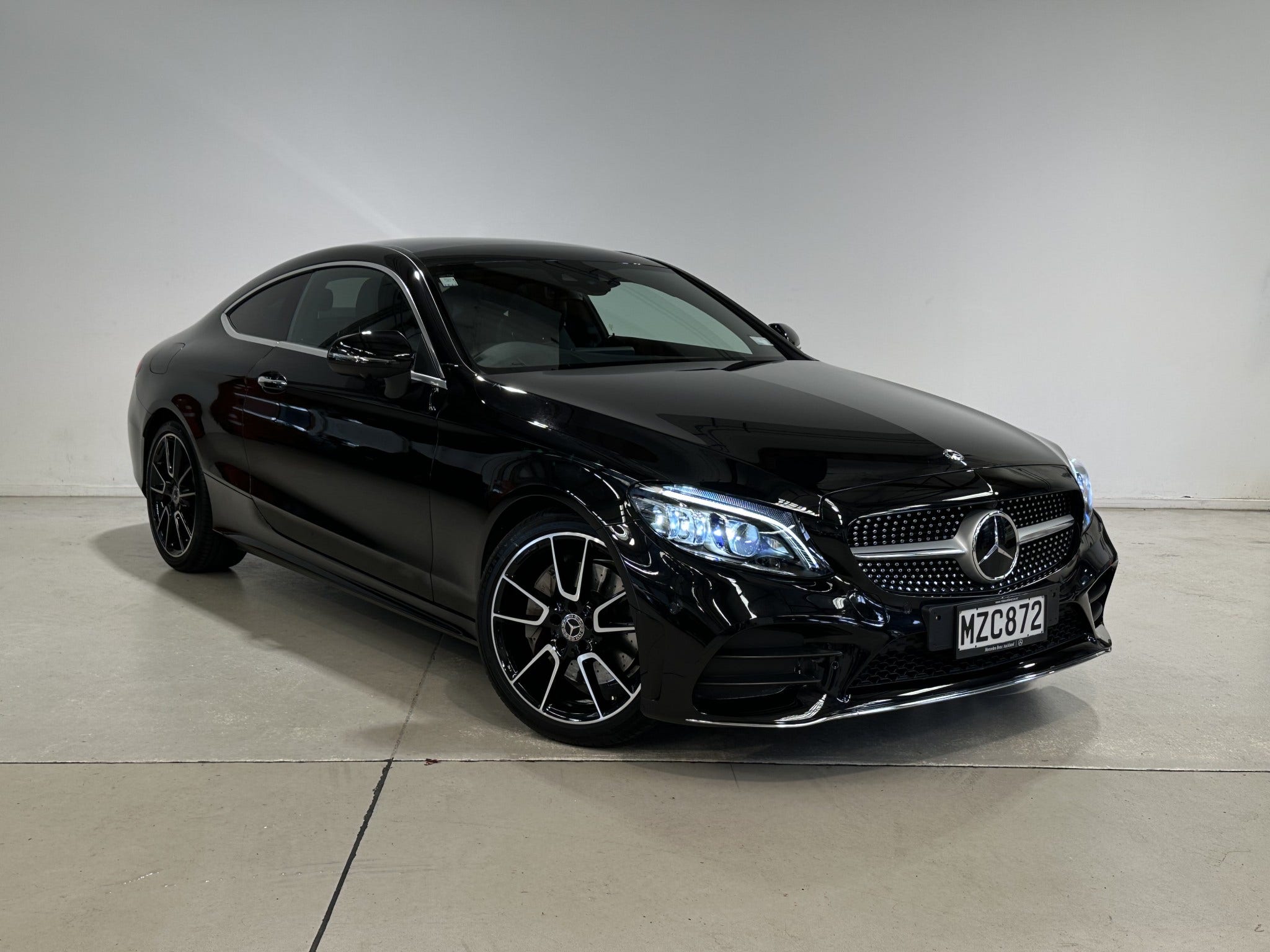 Mercedes-Benz C 300 2020 | C 300 Coupe 2.0P/9AT