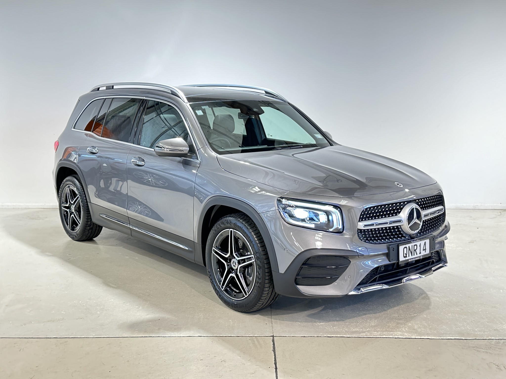Mercedes-Benz GLB 250 2024 | GLB250 4M 2.0P/4WD/8AT