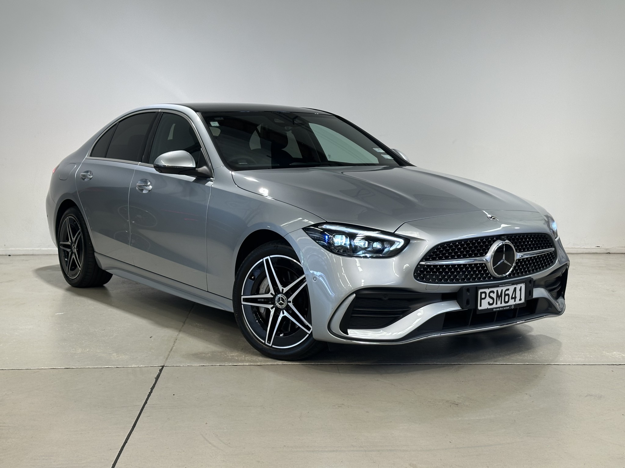 Mercedes-Benz C 350 e 2023 | C 350 E PHEV/9AT