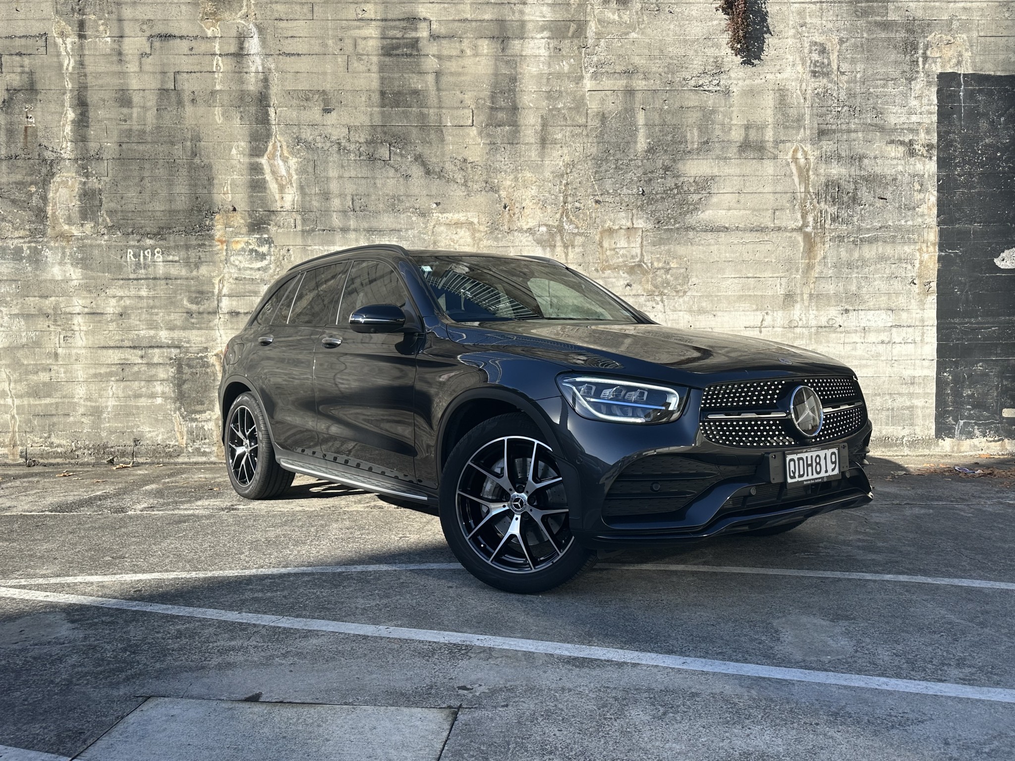 Mercedes-Benz GLC 300 2023 | 300 2.0P/4WD/9AT