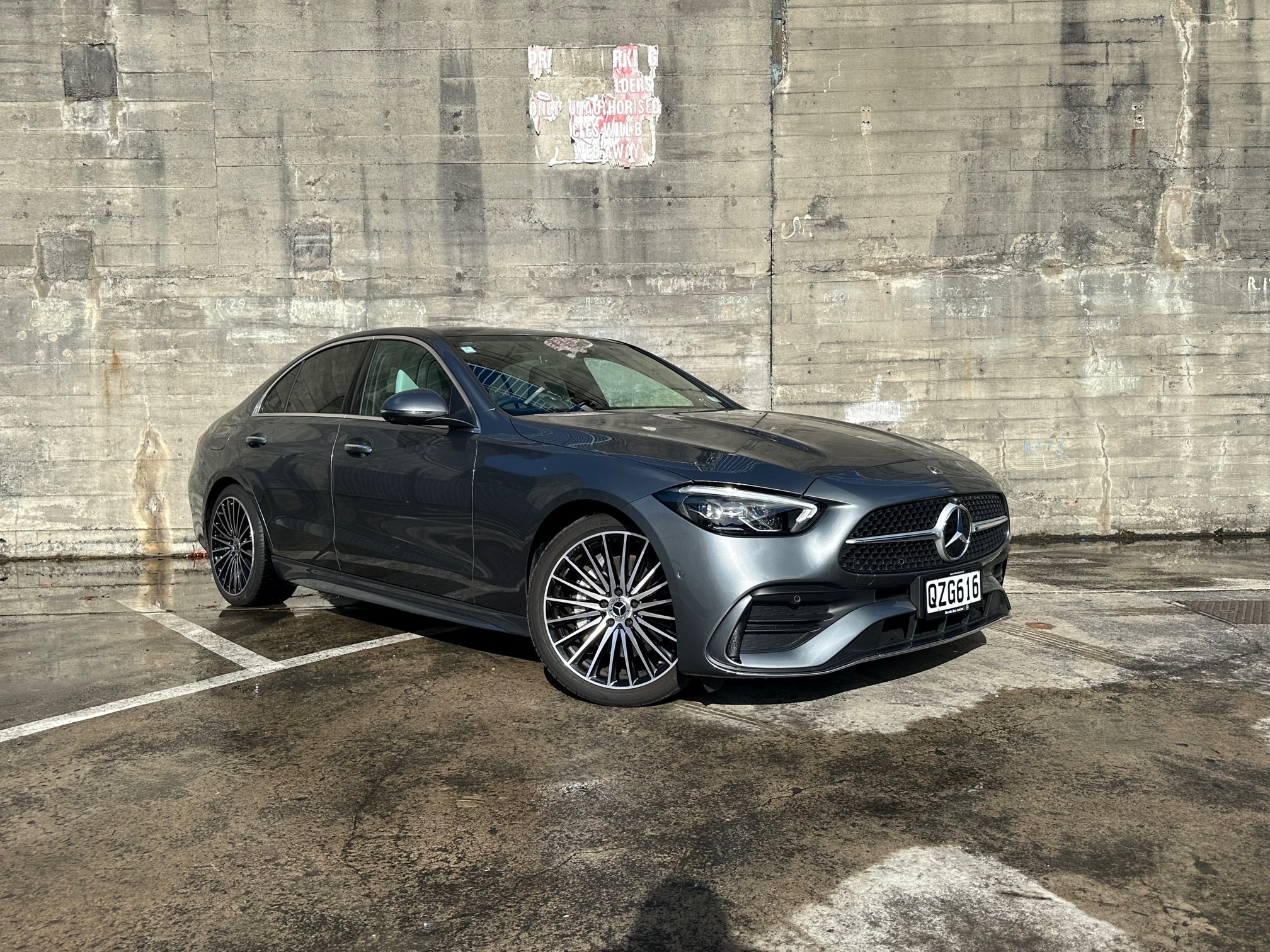 Mercedes-Benz C 300 2024 | C 300 2.0PMH/9AT