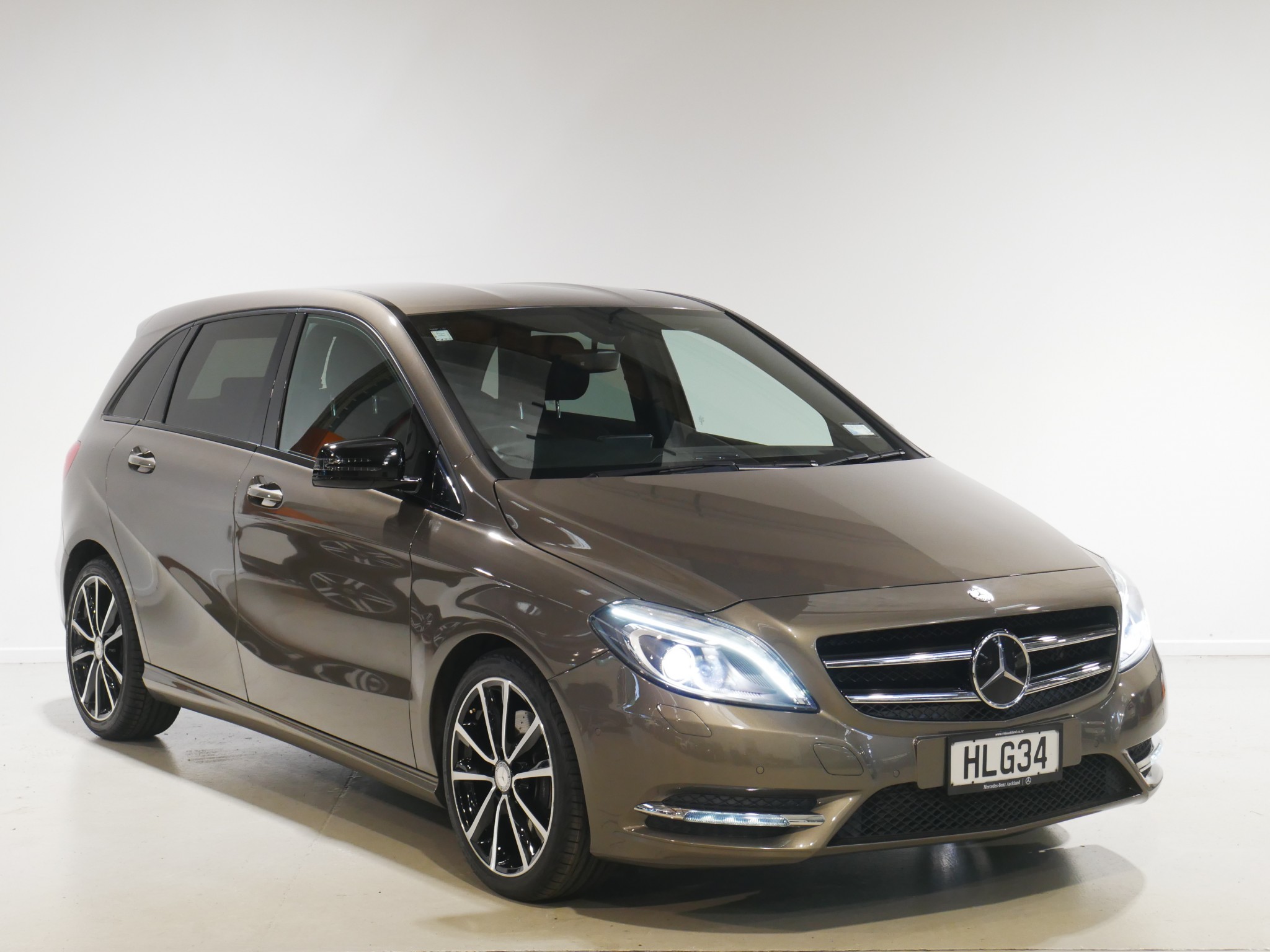 Mercedes-Benz B 250 2014 | B250