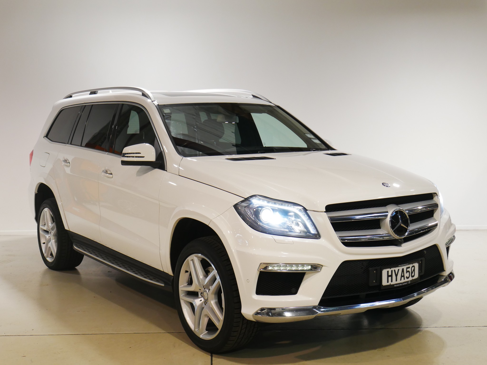 Mercedes-Benz GL 350 2015 | GL350 AMG line