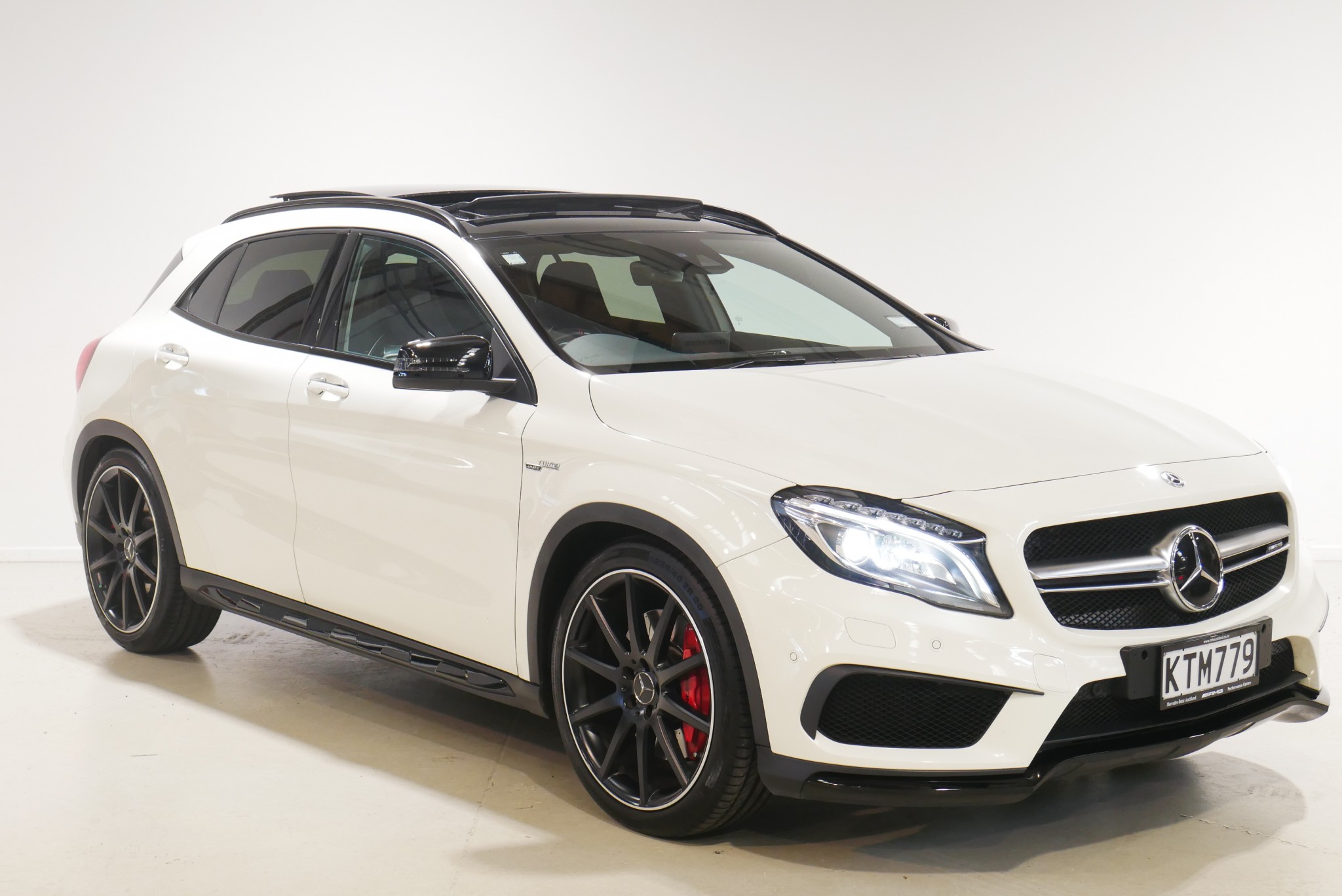 Mercedes-Benz GLA 45 2017 | GLA45 AMG 4MATIC