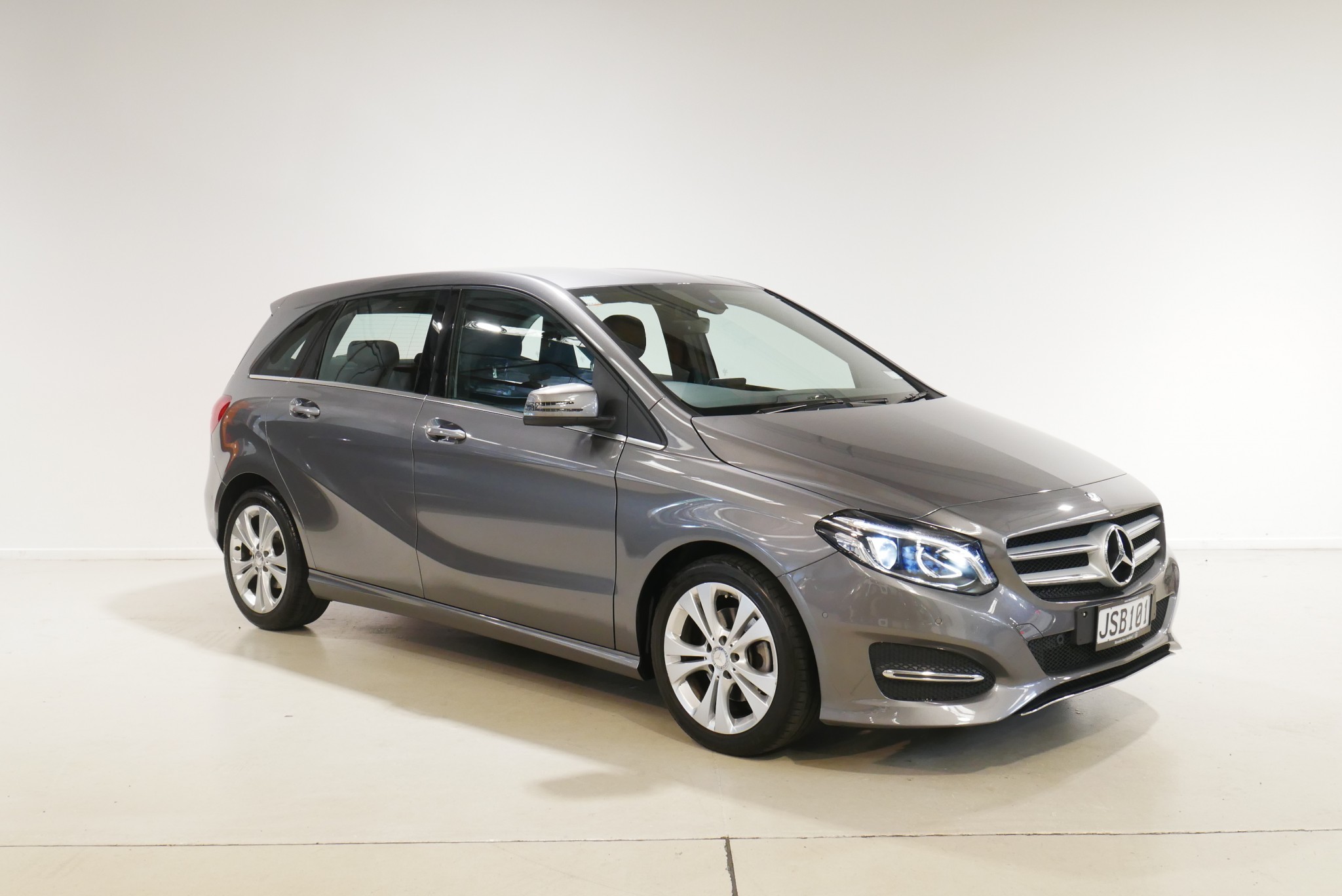 Mercedes-Benz B 200 2016 | B200