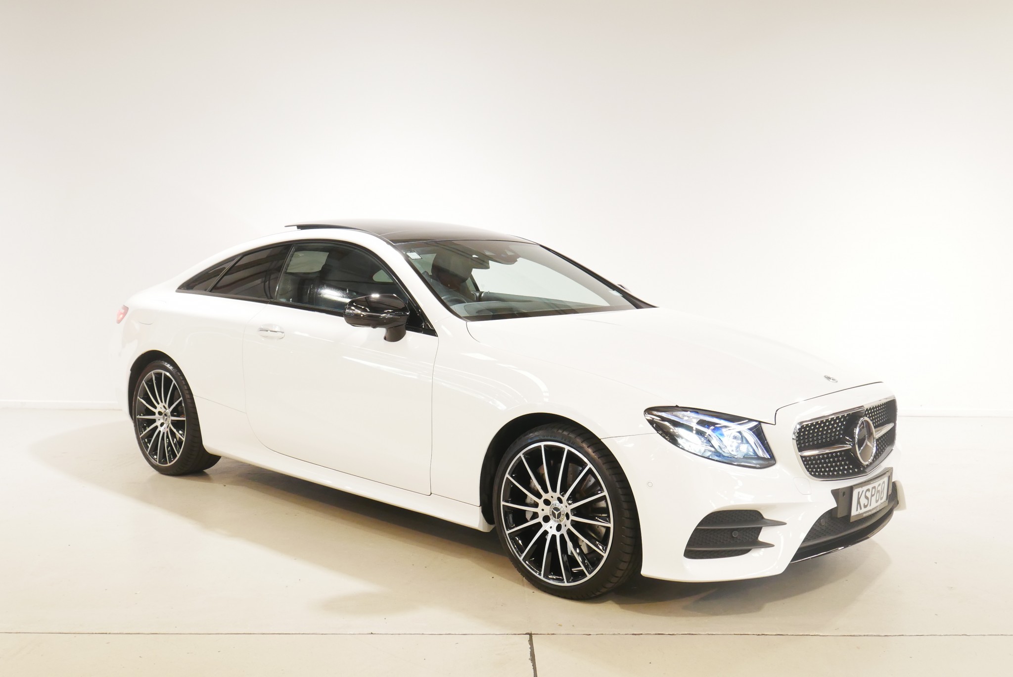 Mercedes-Benz E 300 2017 | E300 Coupe AMG line