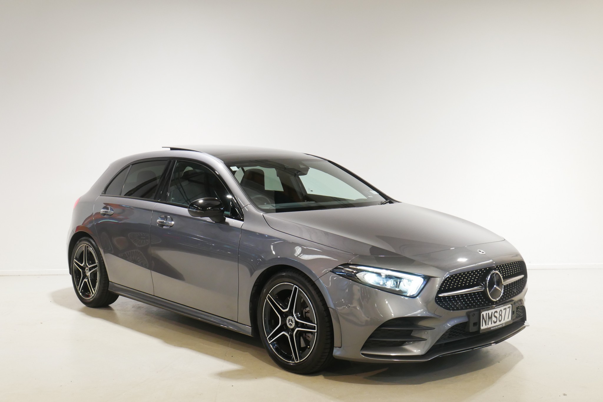 Mercedes-Benz A 250 2021 | A250 4M