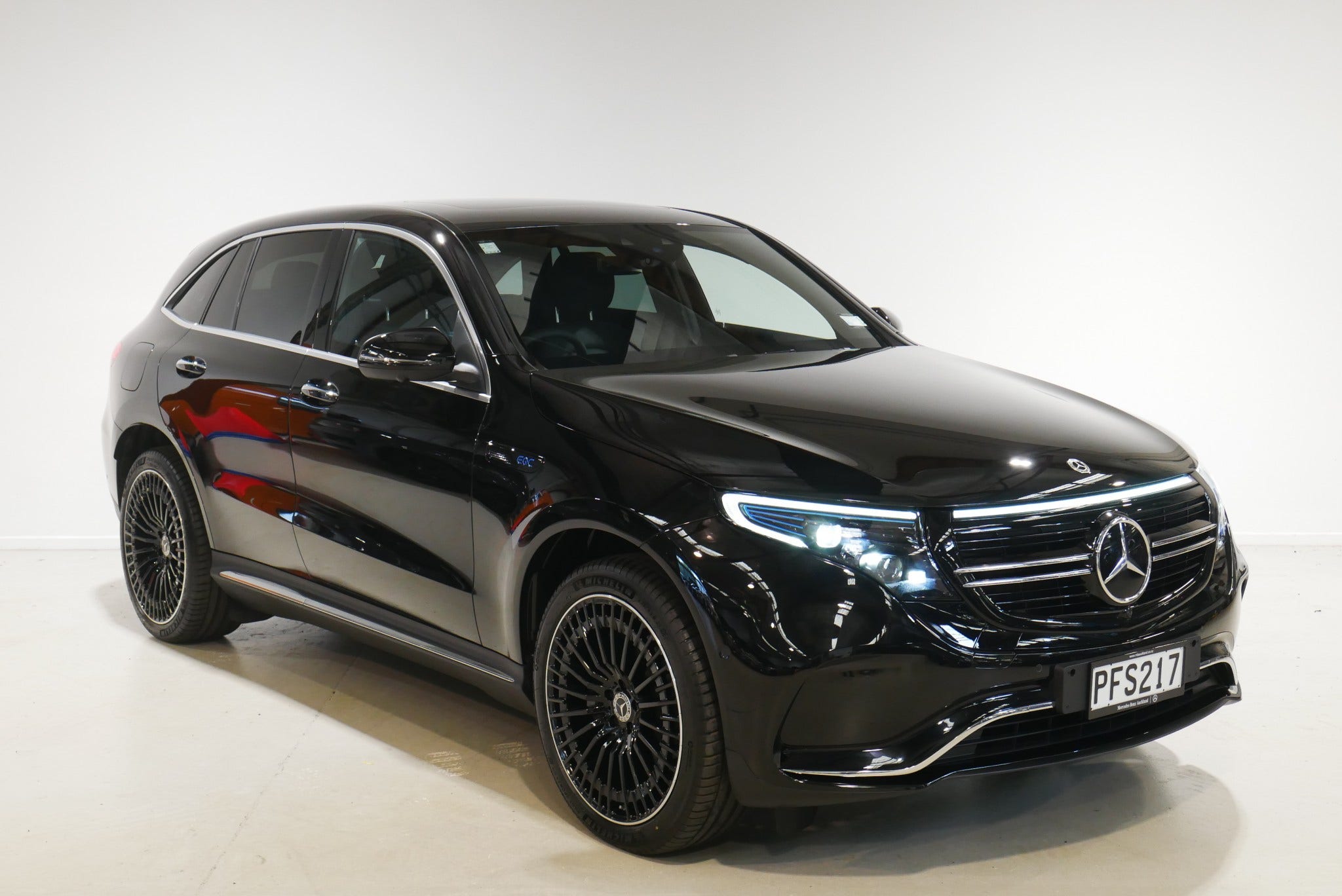Mercedes-Benz EQC 2022 | EQC 400 4MATIC SPORT 300