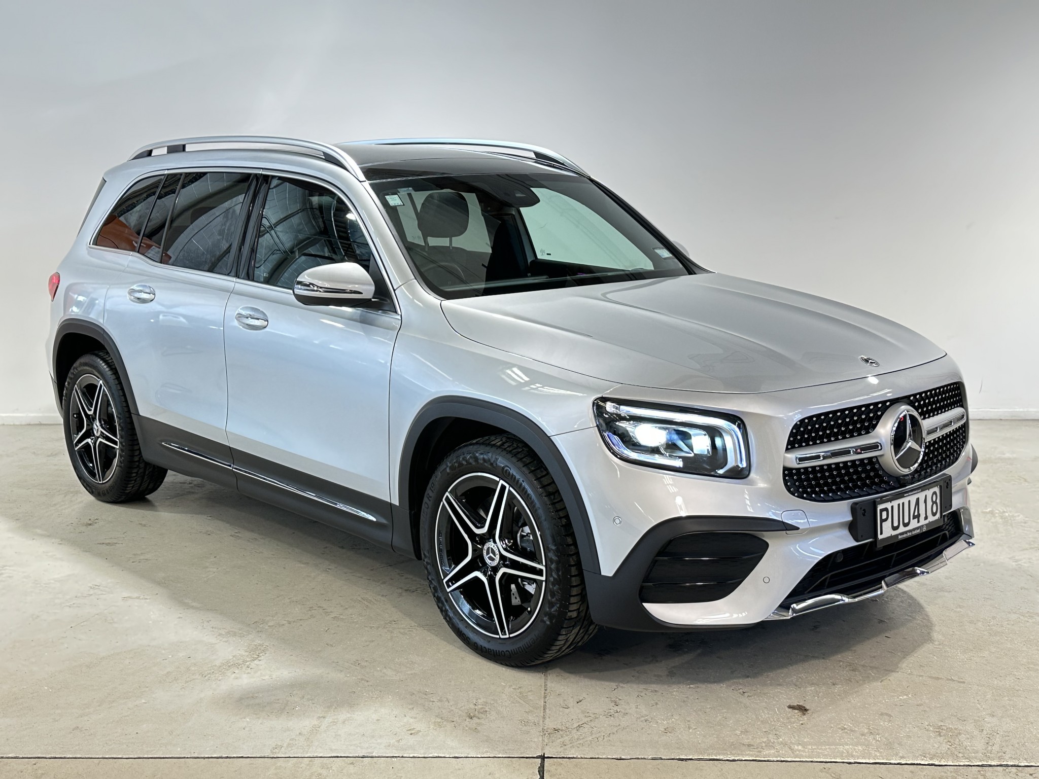 Mercedes-Benz GLB 250 2023 | GLB 250 4M 2.0P/4WD/8AT