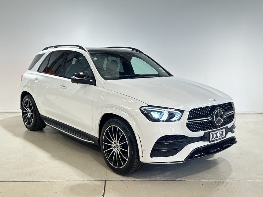 Mercedes-Benz GLE 400 d 2023 | GLE400D 2.9DT/4WD/9AT
