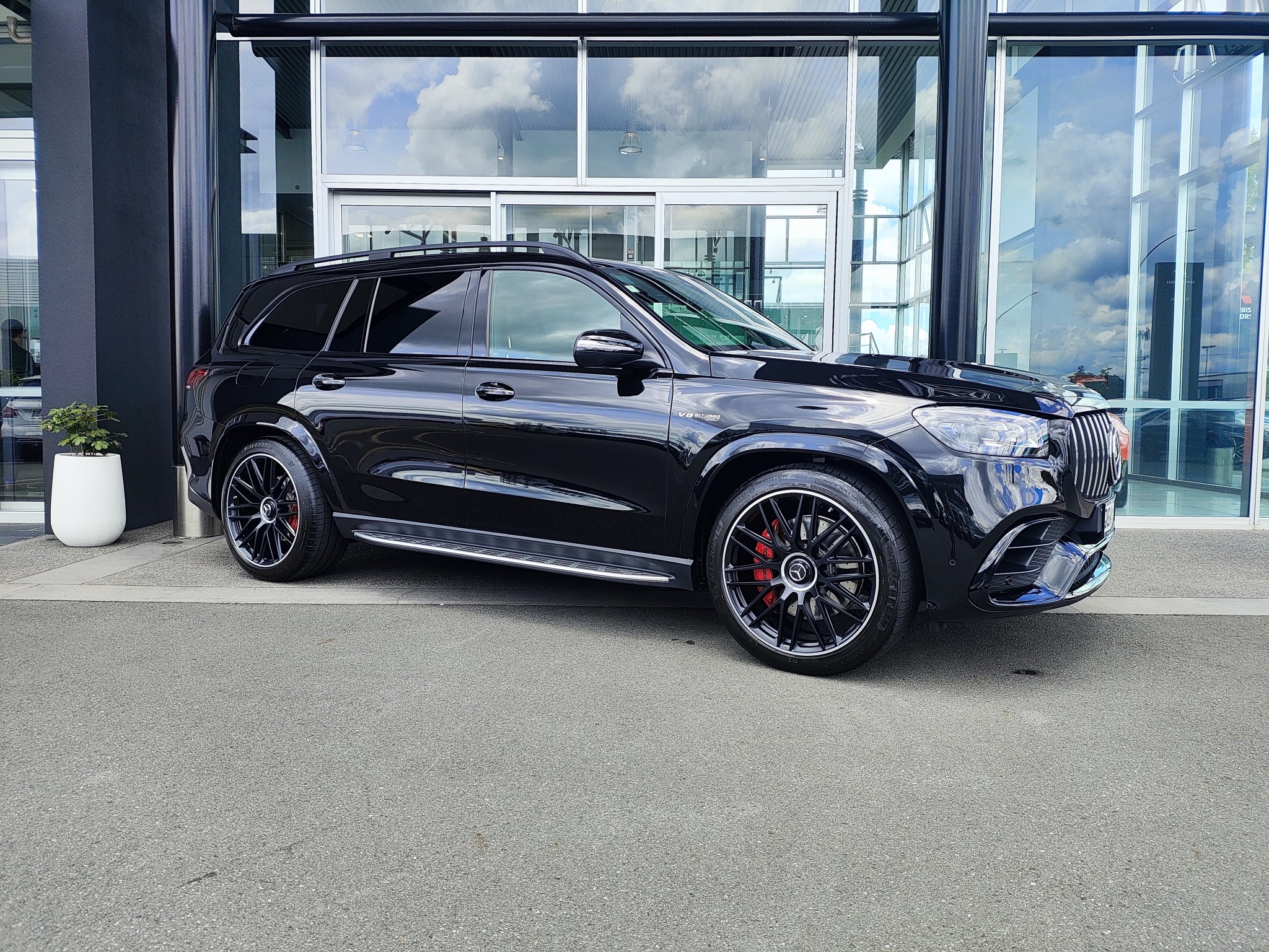 Mercedes-Benz GLS 63 2023 | AMG 4.0L V8 Bi-turbo 450KW GLS63