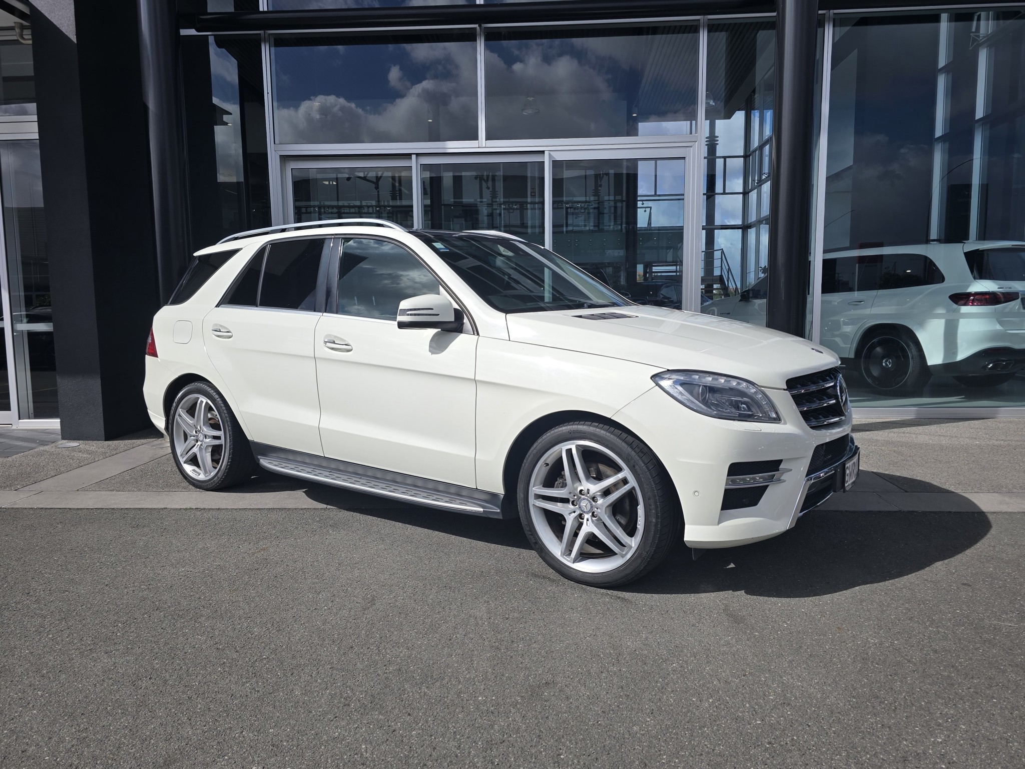 Mercedes-Benz ML 350 2013 | 3.0L Diesel Turbo 195kw AMG Line ML350