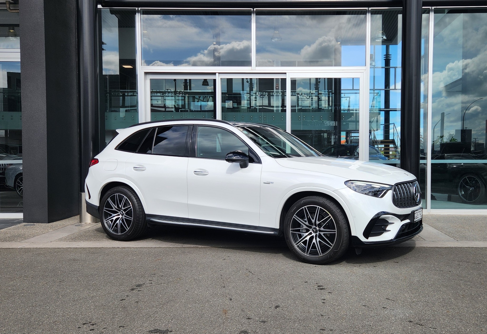 Mercedes-Benz GLC 43 2024 | 310KW AMG 2.0 Turbo 4Matic GLC43