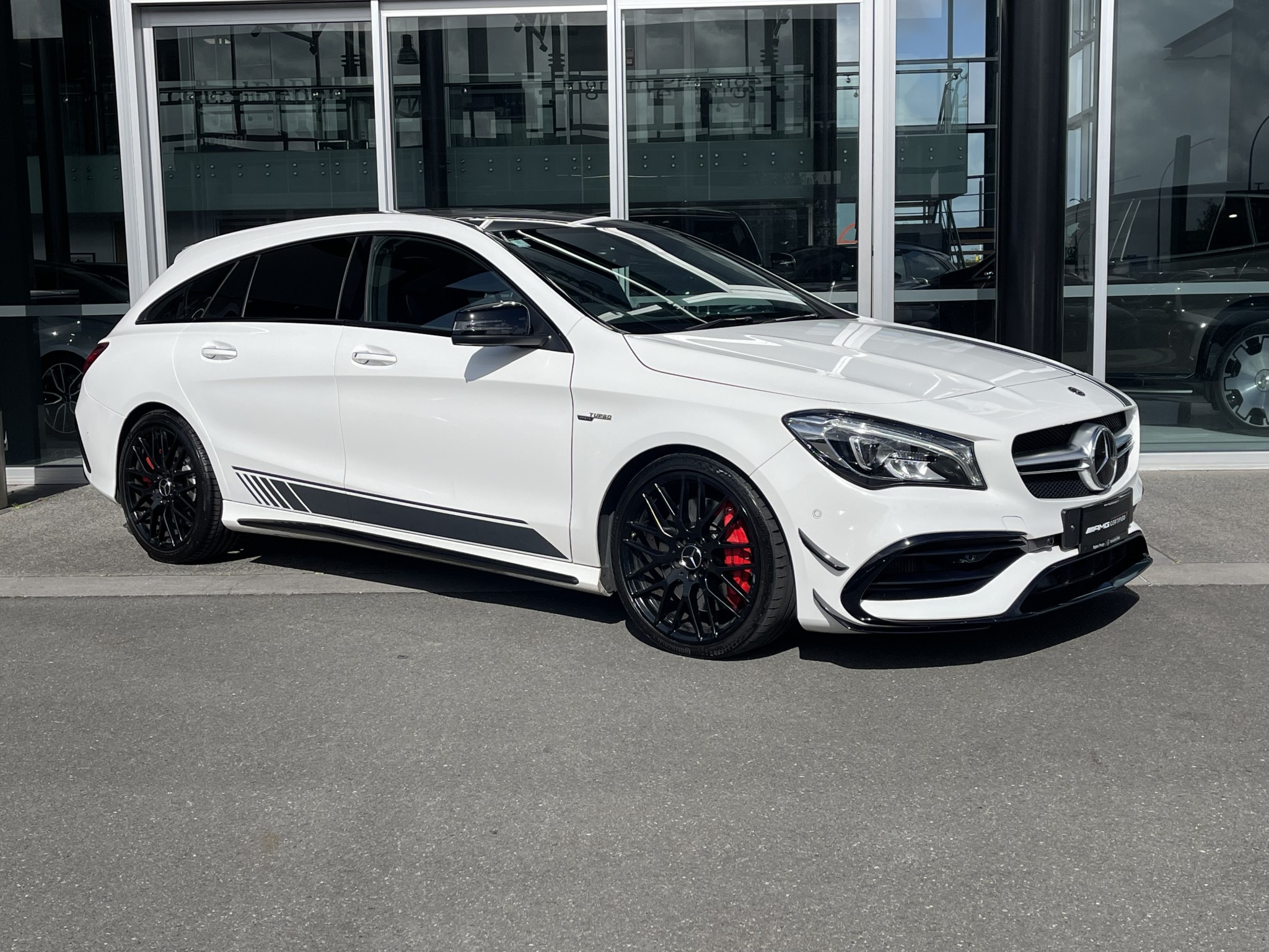Mercedes-Benz CLA 45 2019 | AMG Shooting Brake 280KW 2.0 Turbo Petrol CLA45