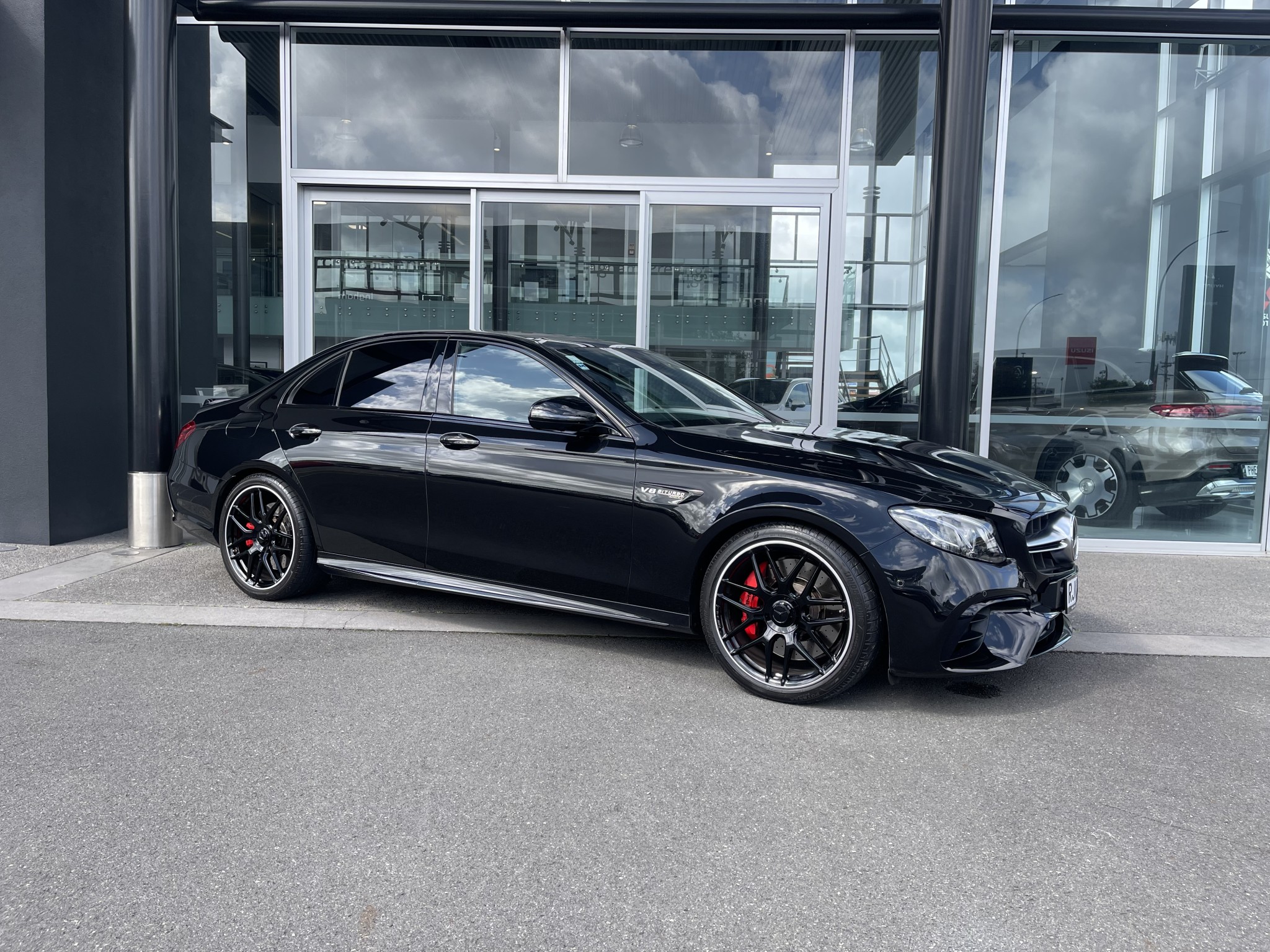 Mercedes-Benz E 63 2017 | S AMG 4.0L Bi-Turbo V8 450KW 4-Matic E63