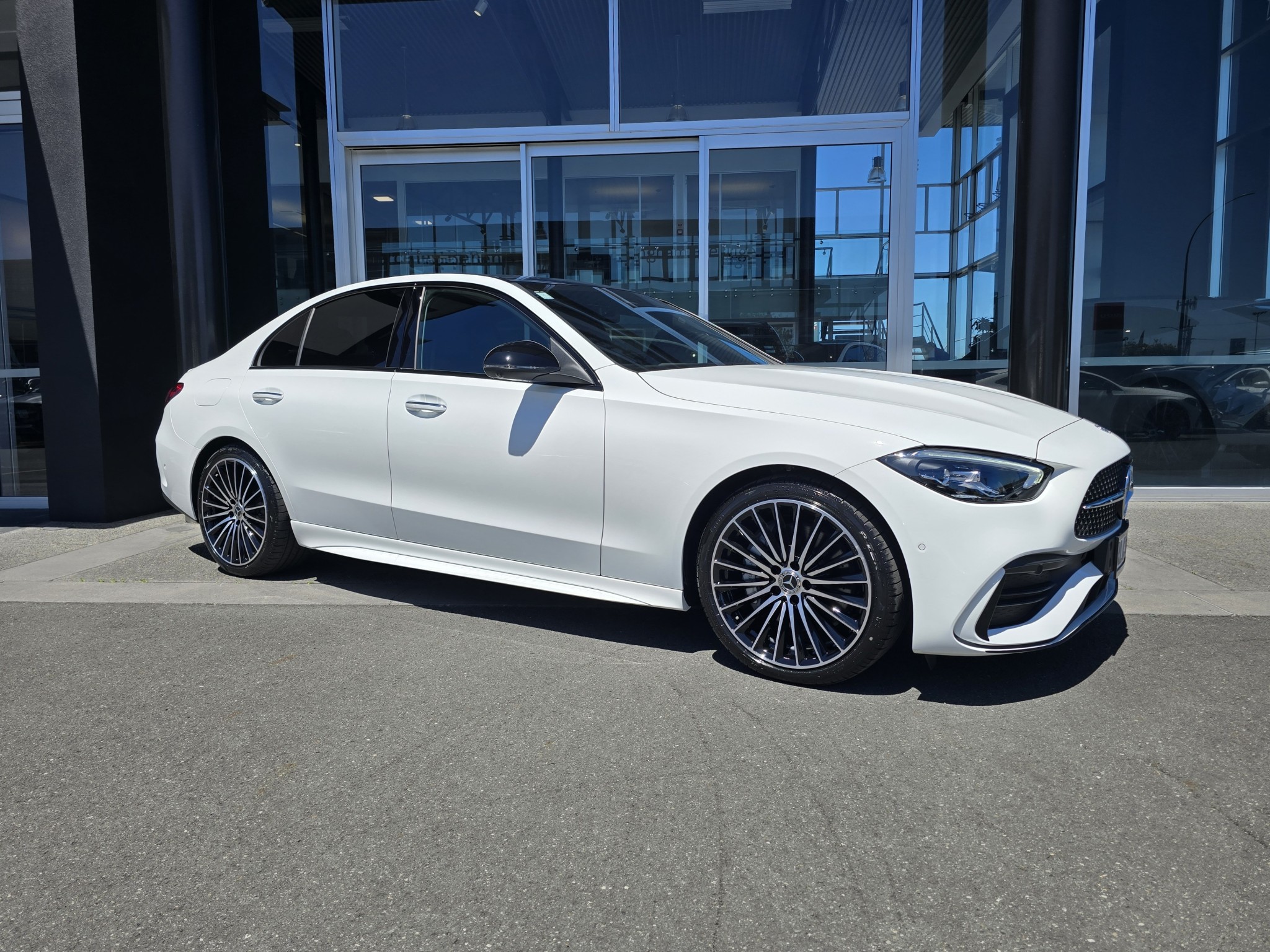 Mercedes-Benz C 200 2025 | 150KW Turbo Petrol AMG Sport C200