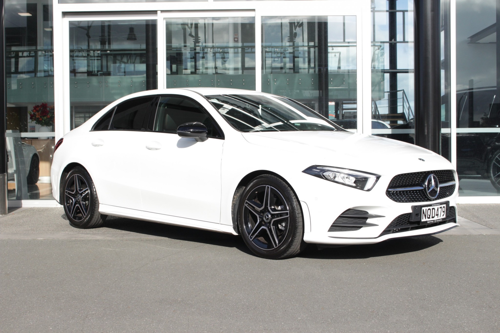 Mercedes-Benz A 180 2021 | Sedan, 1.3L Turbocharged, 7G-DCT 7-speed ...