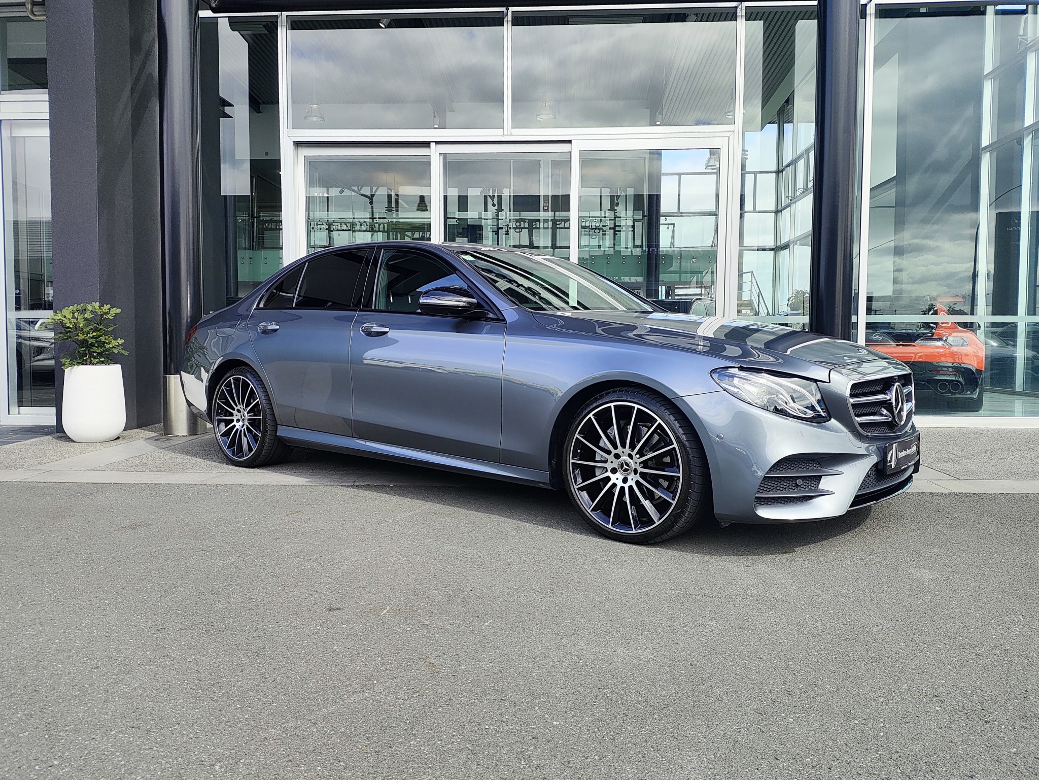 Mercedes-Benz E200 2018 | 2.0L Turbo Petrol AMG Line E200