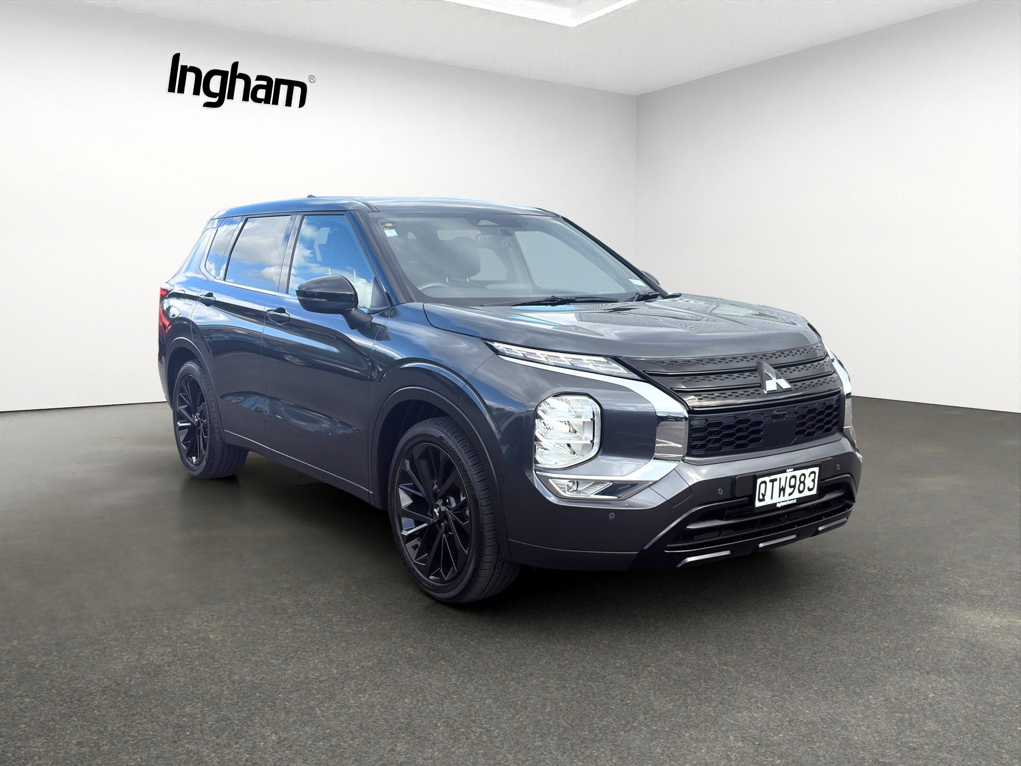 Mitsubishi Outlander 2024 | SPORT, 2.5L Petrol, AWD, CVT, 7 Seat, SUV.