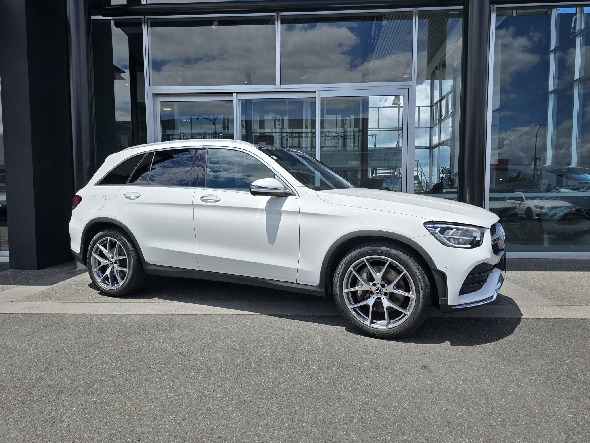 Mercedes-Benz GLC 200 2020 | 2.0L Turbo GLC200 Sport Edition