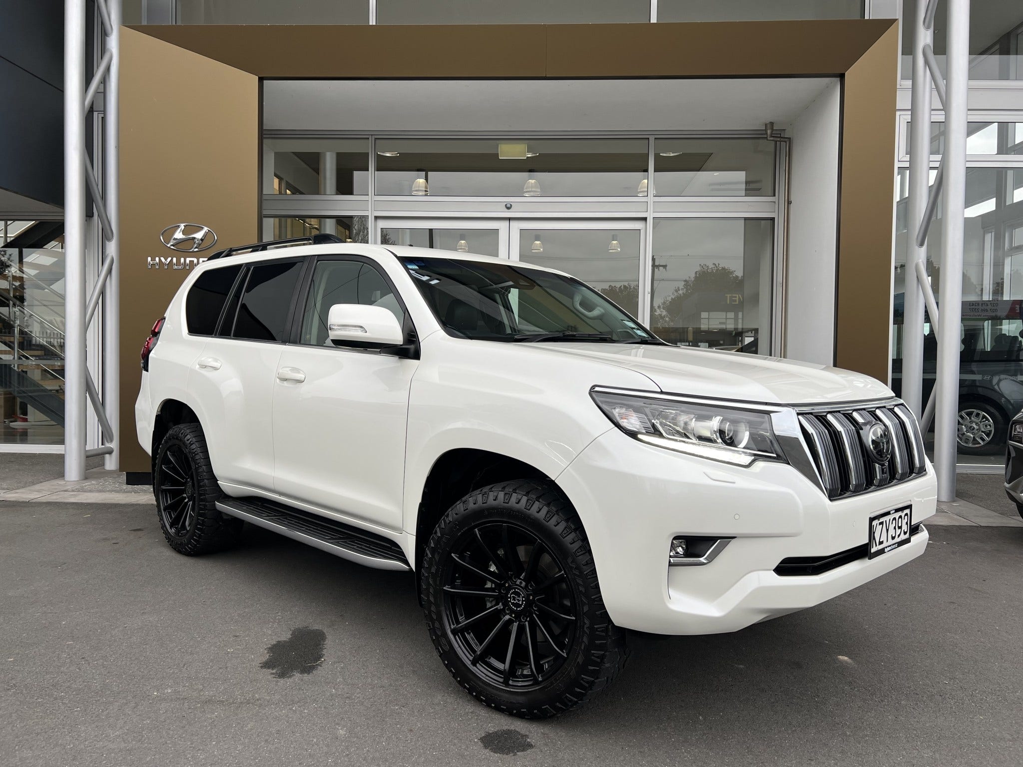 Toyota Land Cruiser Prado 2017 | VX 2.8D/4WD/6AT