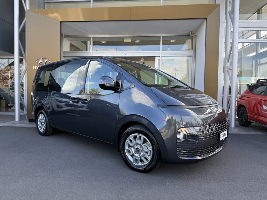 Hyundai Staria 2024 | 2.2DT/8AT