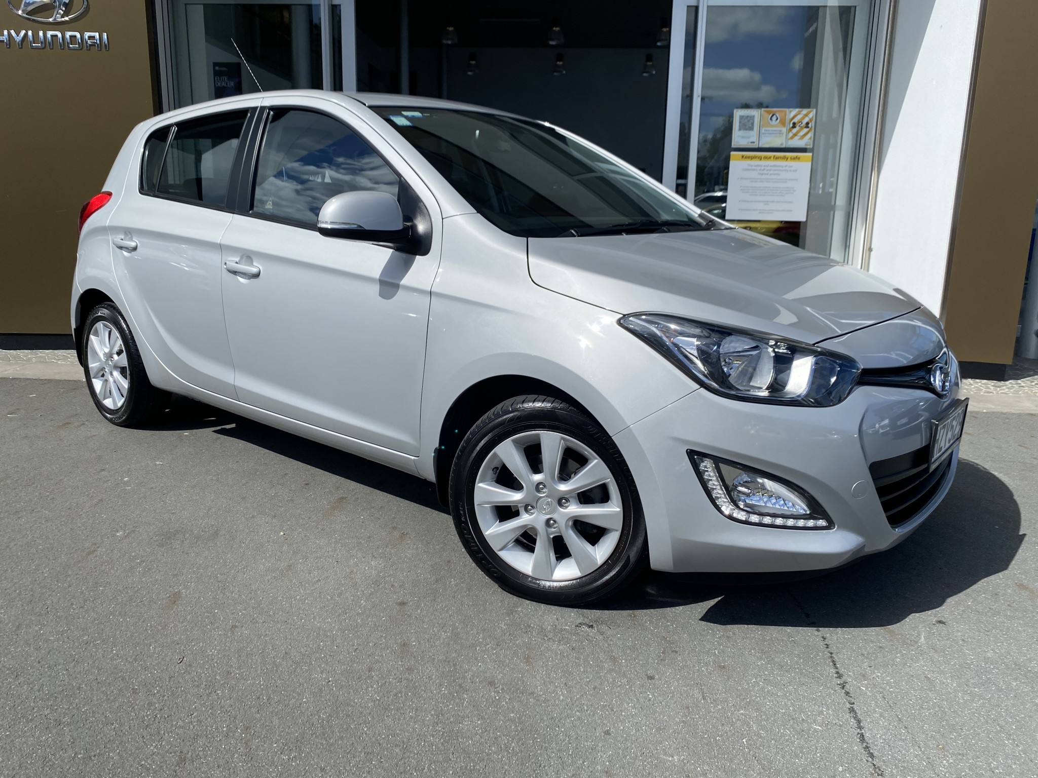 Hyundai i20 2015 | PB 1.4 A4